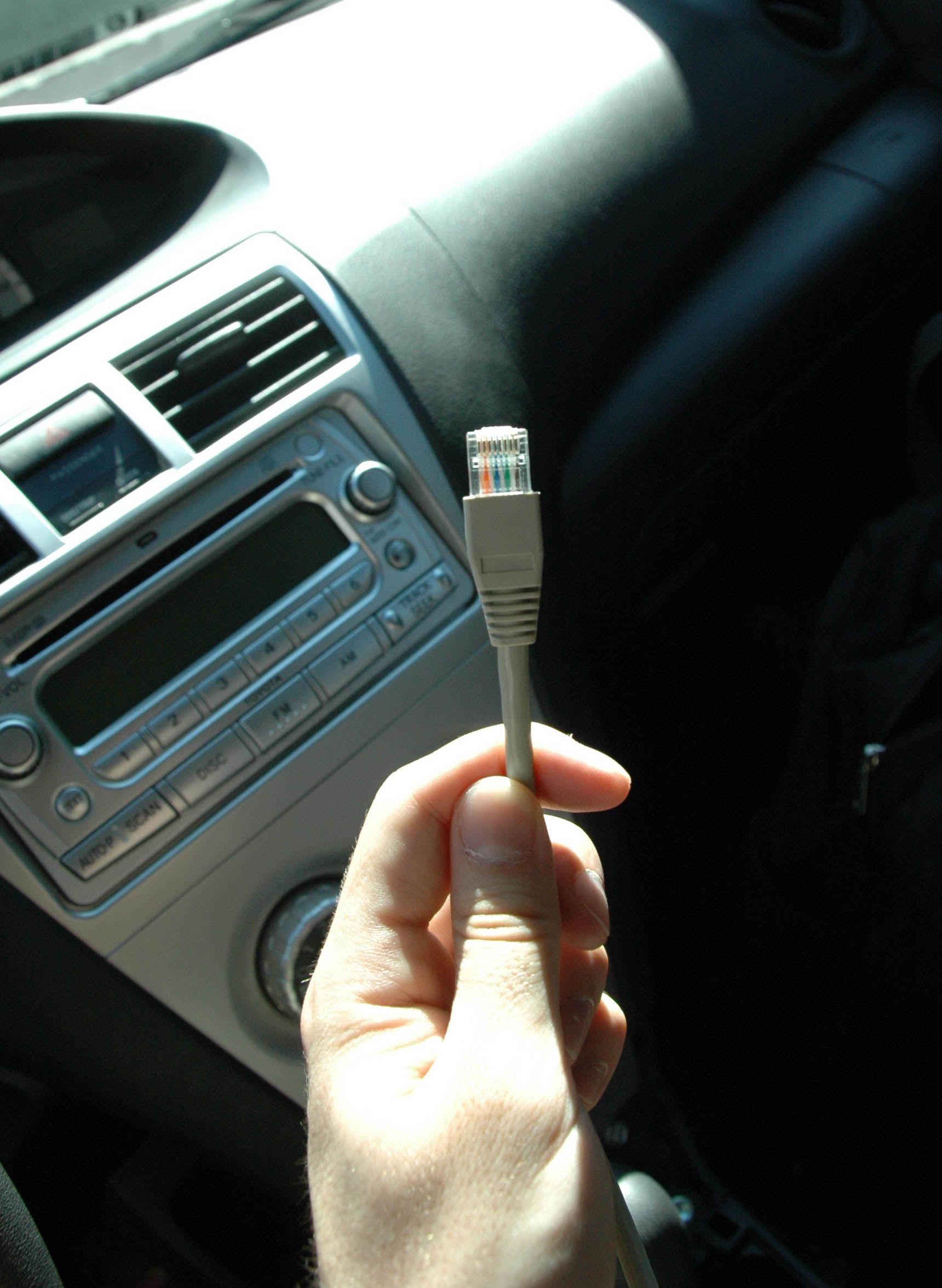 Add Powered USB Ports to Your Car : 5 Steps (with Pictures) - Instructables