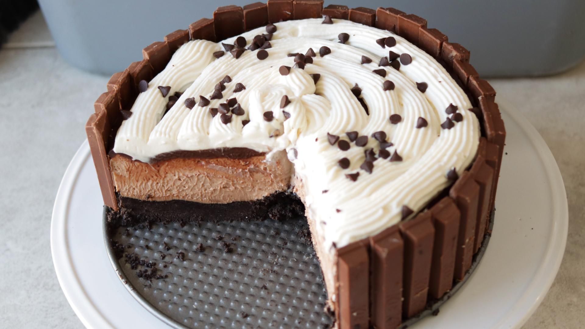 No-Bake Chocolate Cheesecake With Kit Kats : 13 Steps (with Pictures ...
