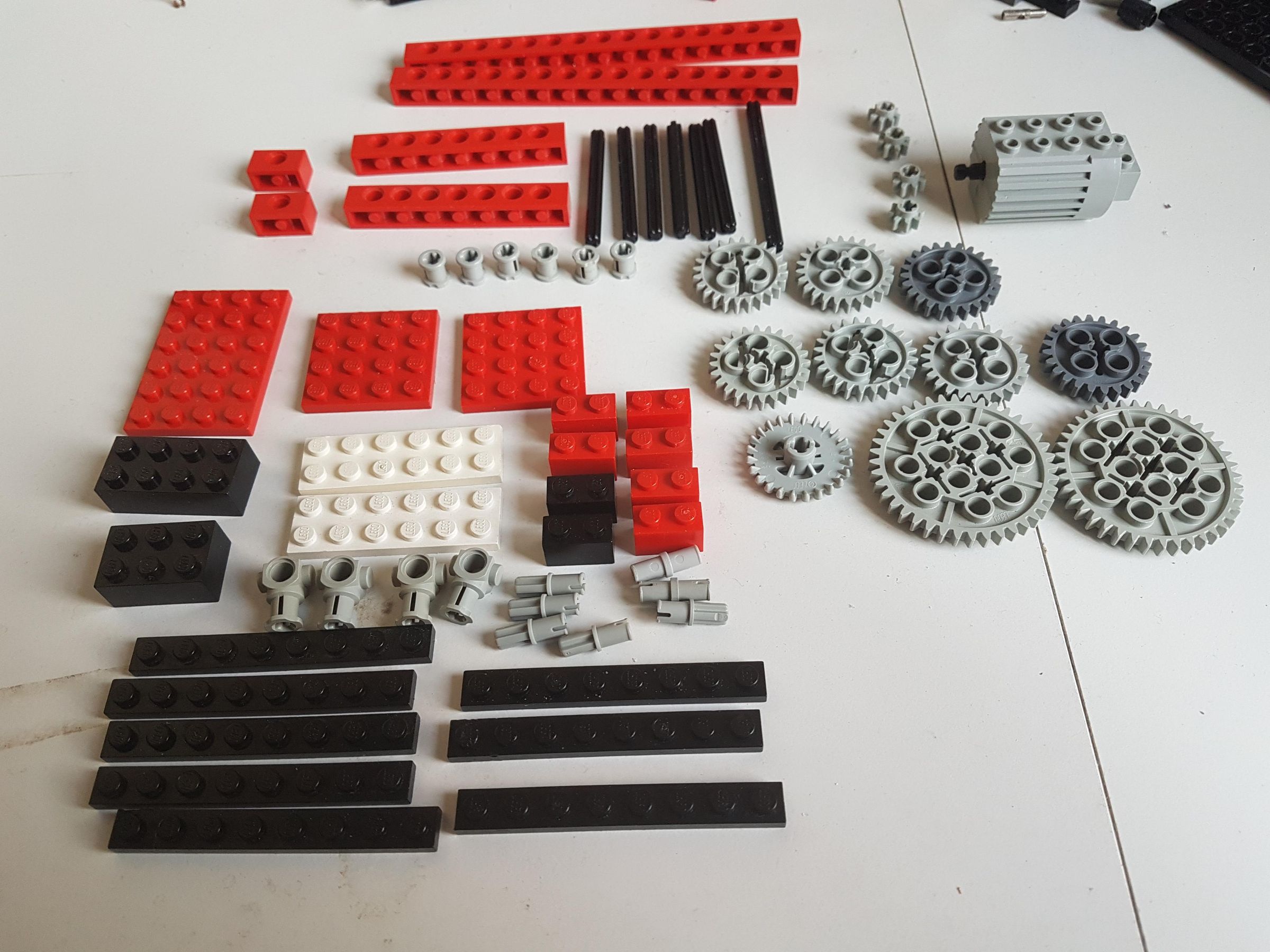 Simple Lego Two-legged Walker : 6 Steps - Instructables