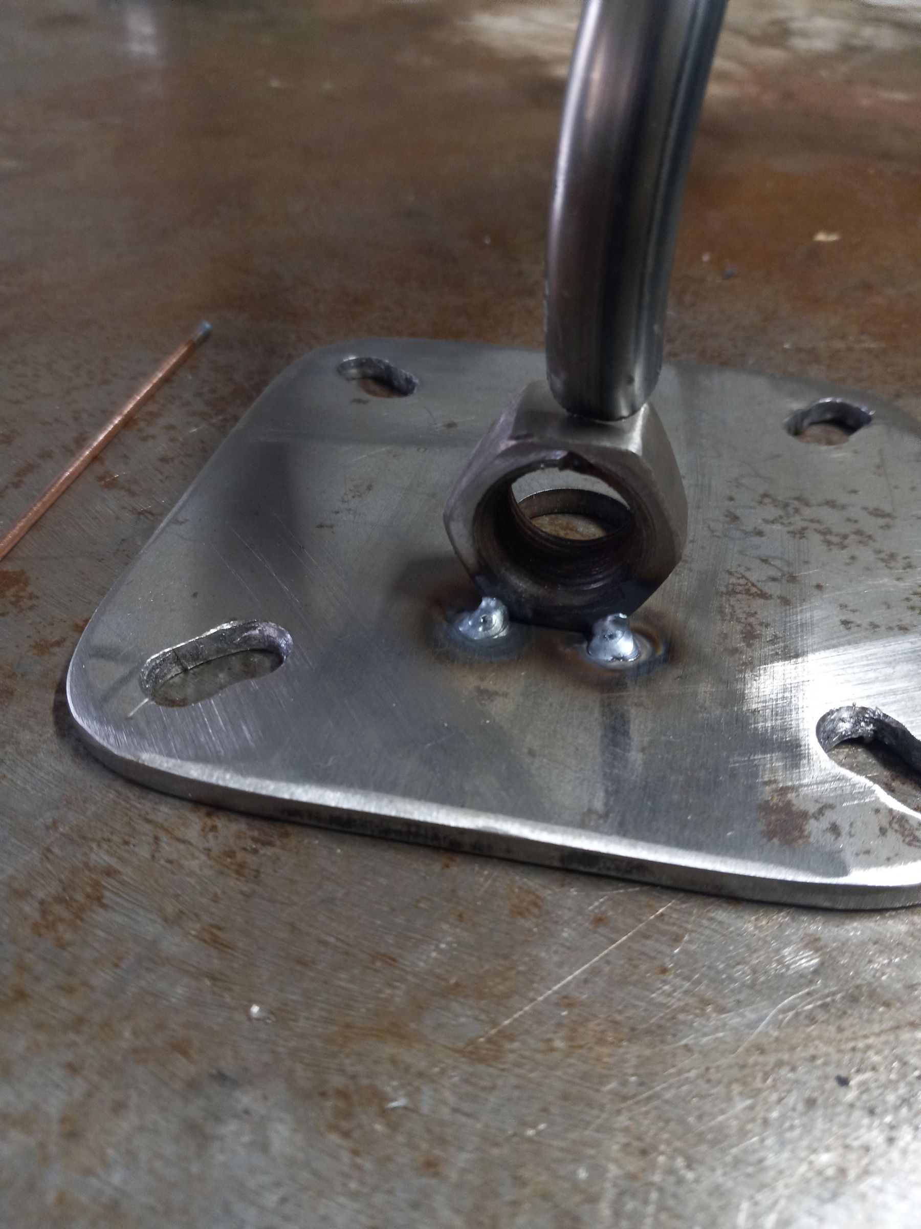 DIY Ball Swivel for Vise/Welding Positioner Out of Reclaimed 2x2 ...
