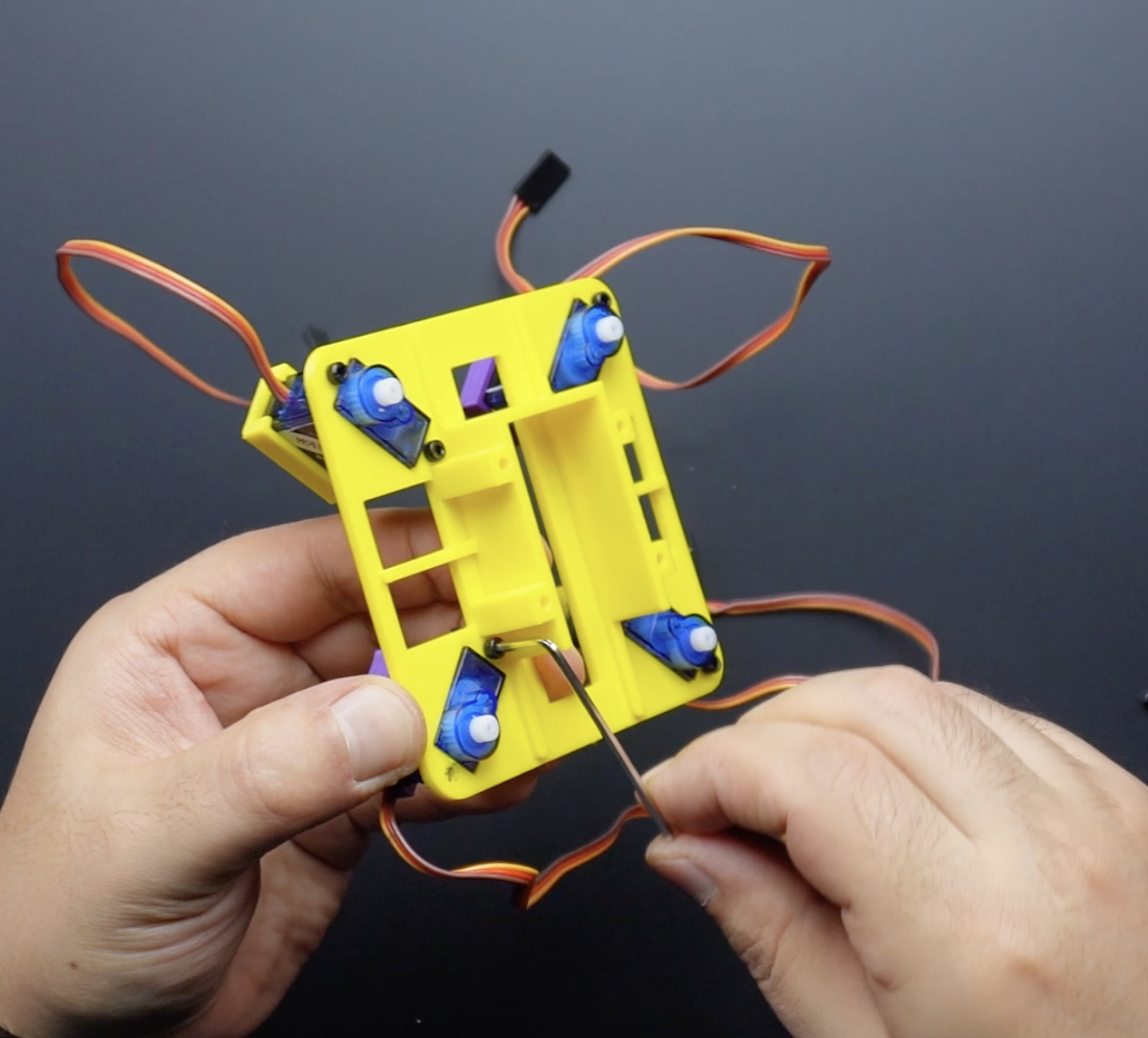 4-Legged Spider Robot With 3D Printed Parts (8 Servo Motors and an ...