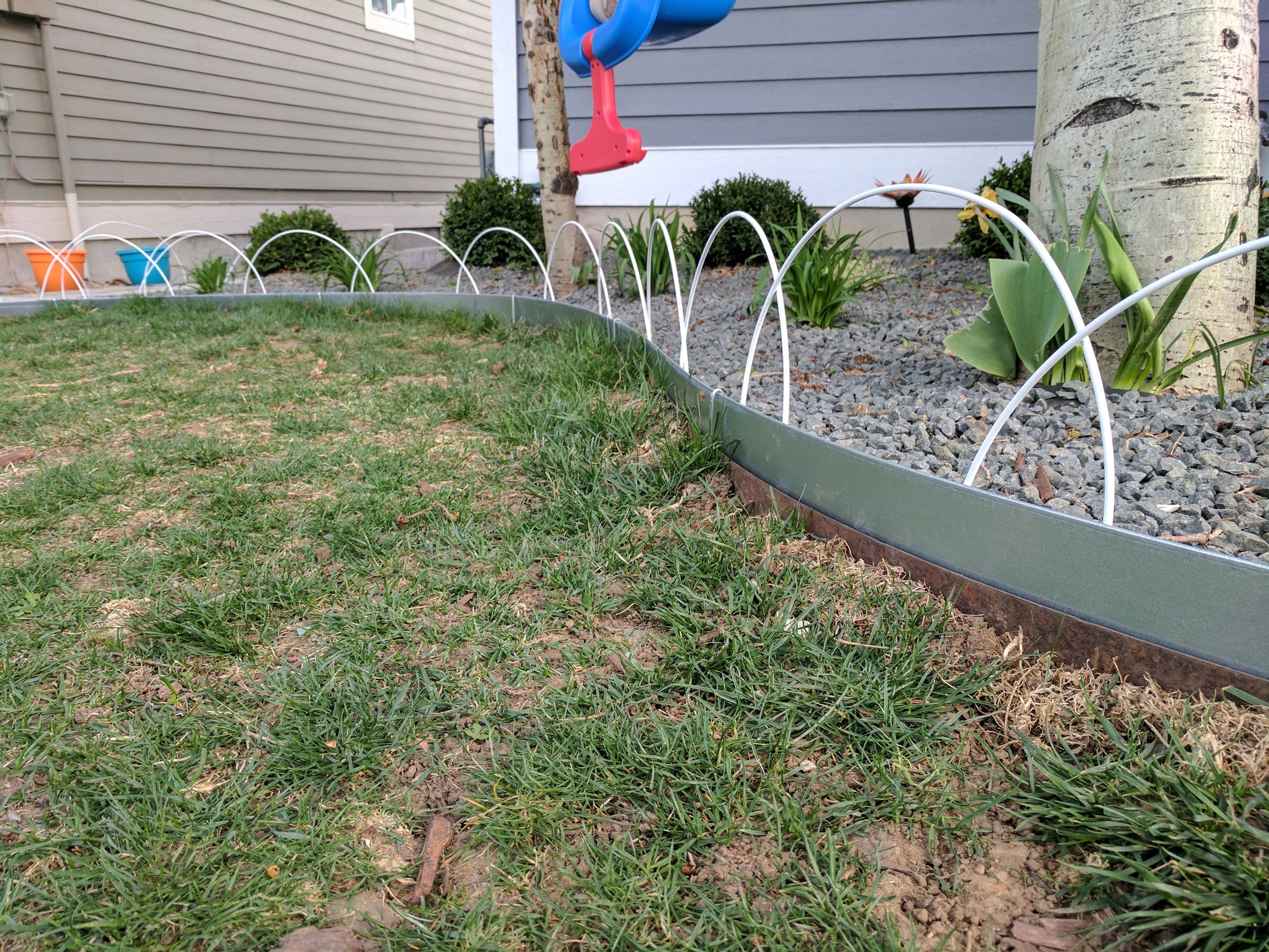 Landscape Garden Border Edge Fence : 4 Steps (with Pictures ...