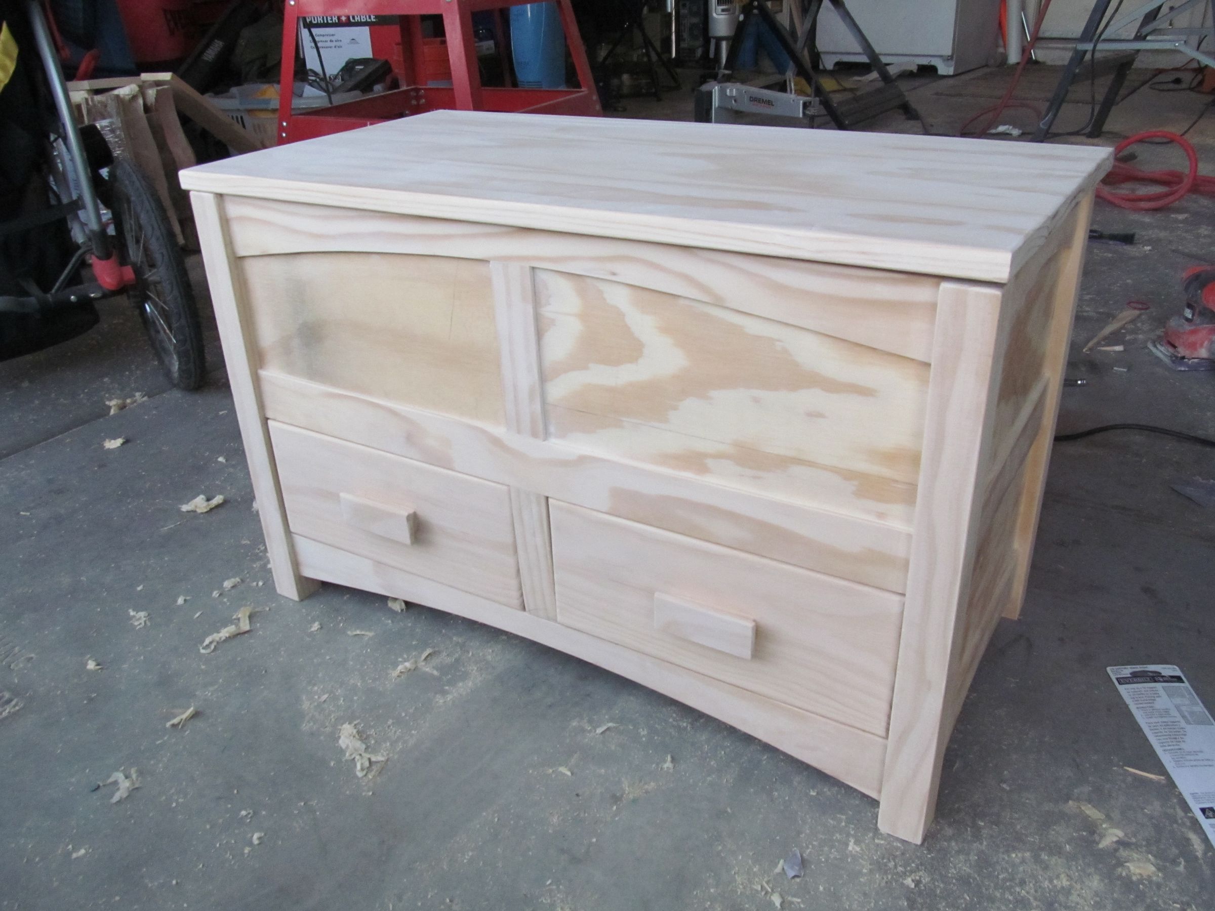 How to Make a Blanket Chest. : 11 Steps (with Pictures) - Instructables