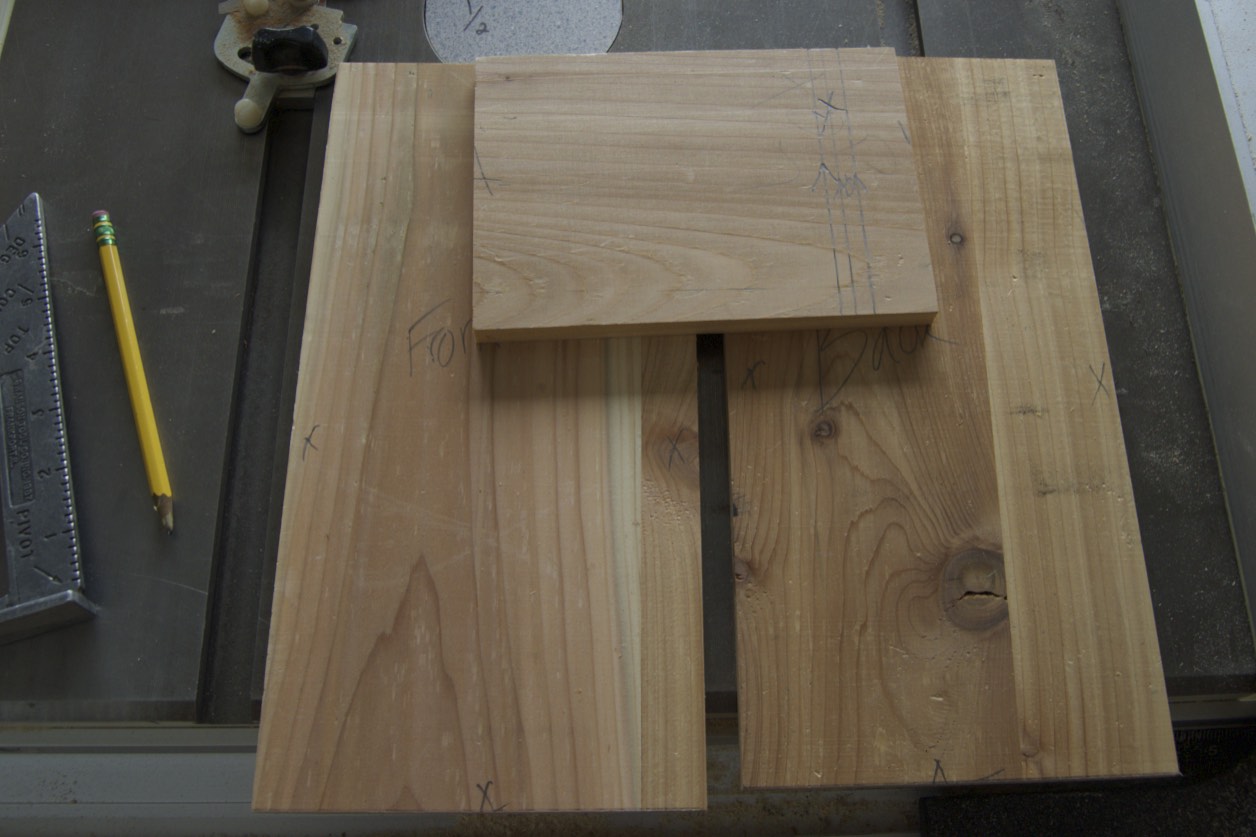 Cedar Blue-Bird Birdhouse : 4 Steps (with Pictures) - Instructables