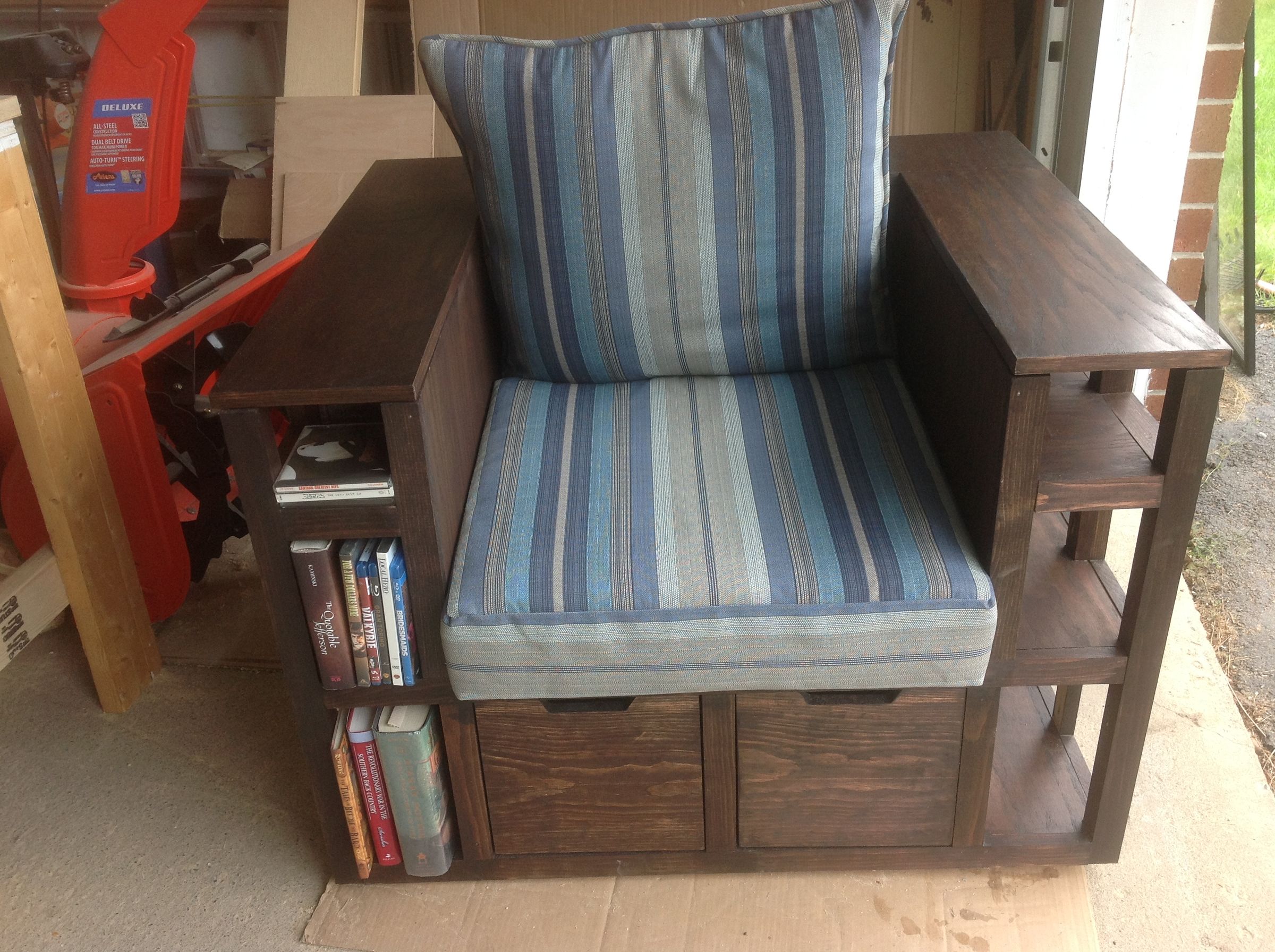 Bookshelf Chair : 15 Steps (with Pictures) - Instructables