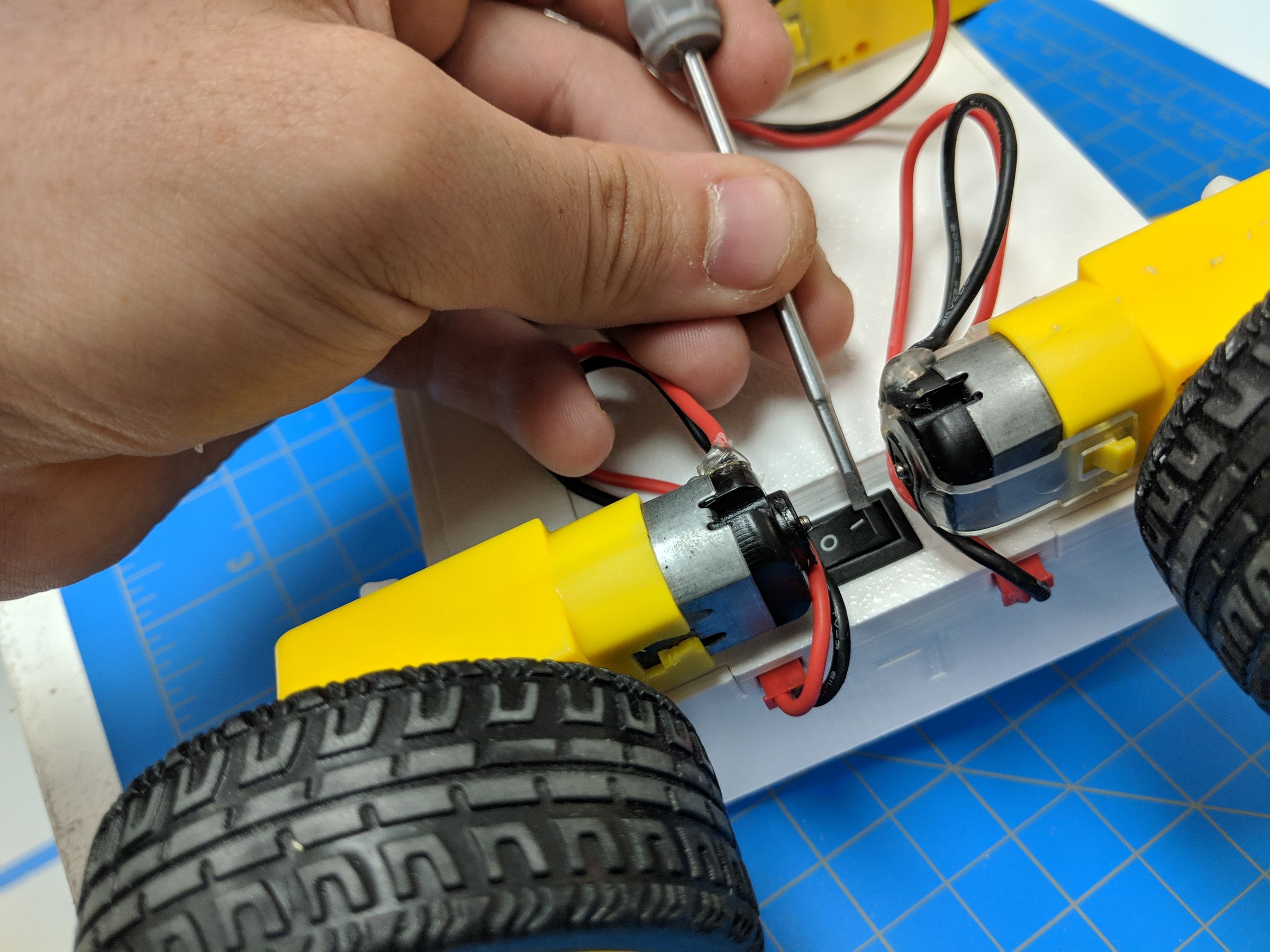 Arduino RC Robot : 11 Steps (with Pictures) - Instructables