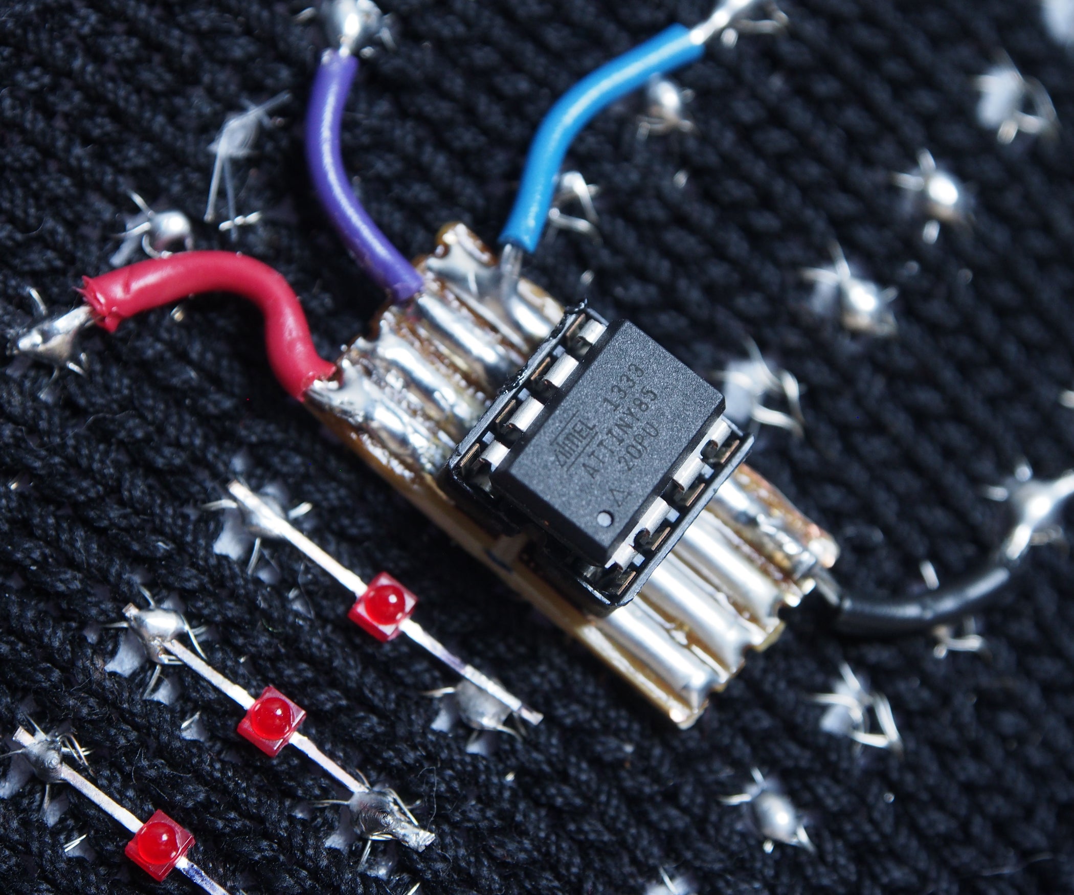 Make Your Own E-Textile Arduino Board : 4 Steps (with Pictures ...
