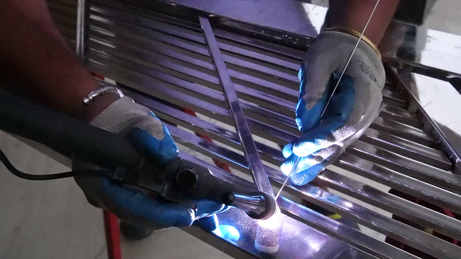 Stainless Steel Gate for Workshop : 15 Steps (with Pictures ...