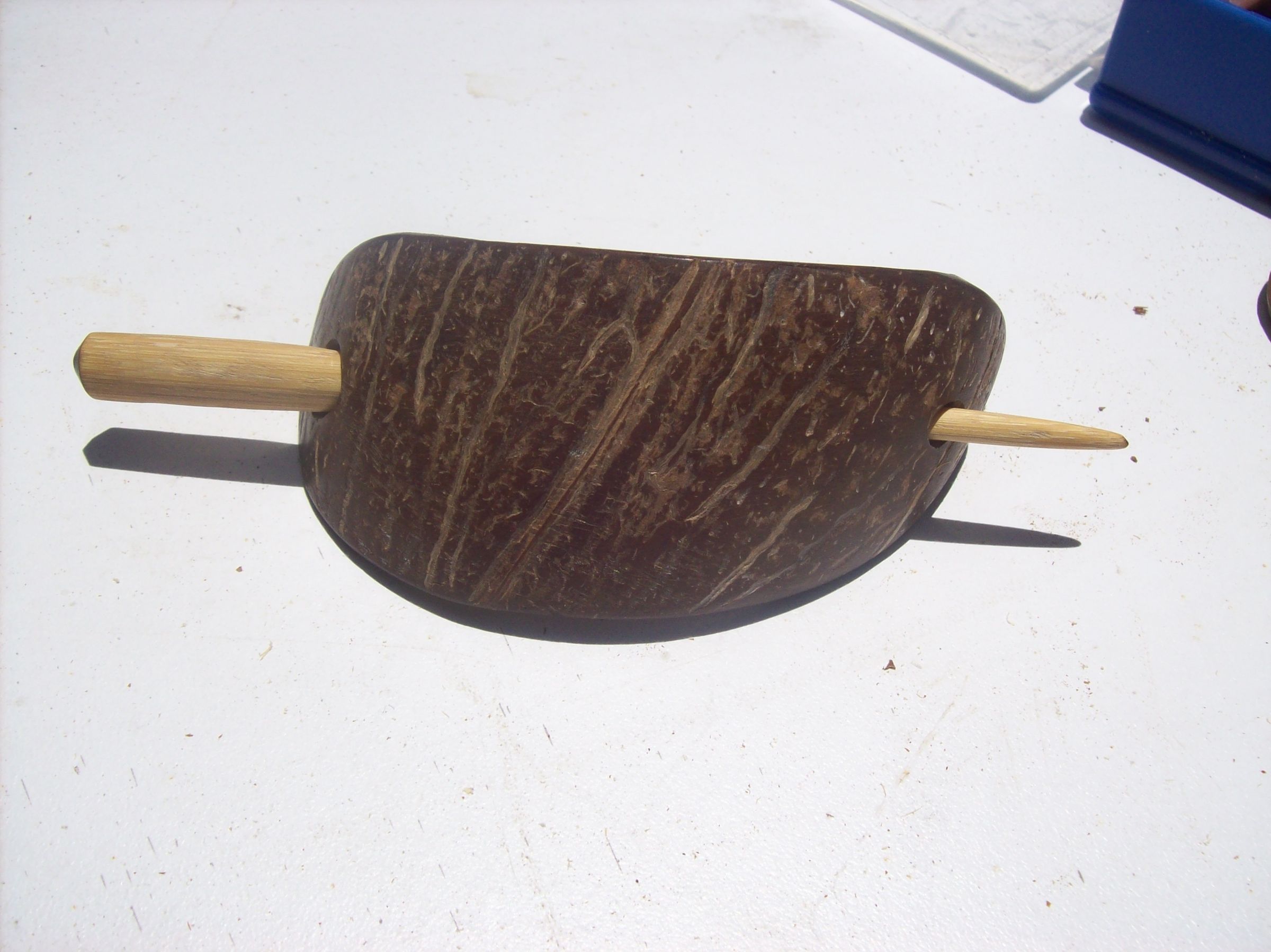 Coconut Hair Clip. : 5 Steps (with Pictures) - Instructables