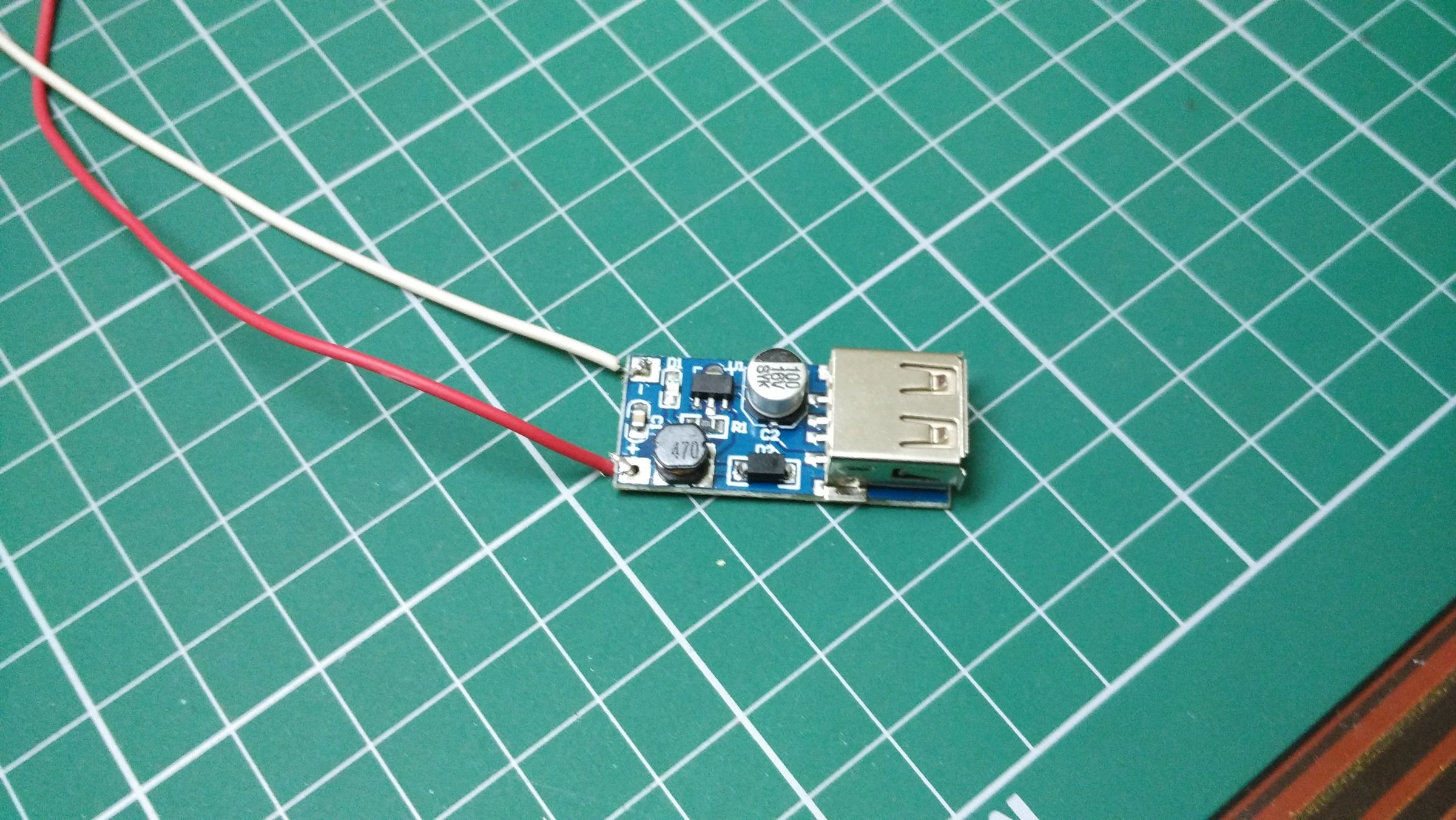 5 $ Solar Power Bank From Recycled Laptop Battery : 5 Steps (with ...