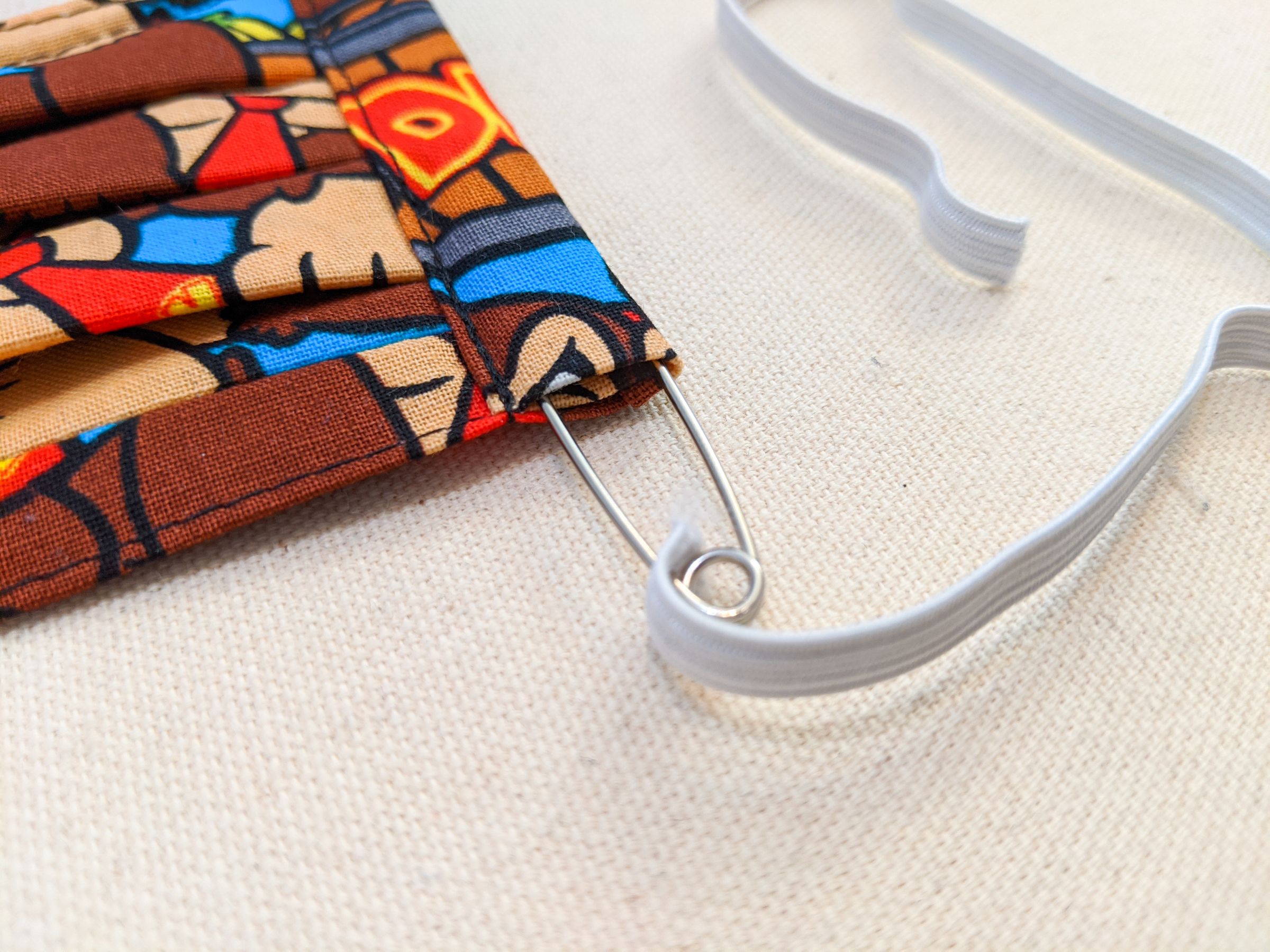 DIY Face Mask With Filter Pocket : 10 Steps (with Pictures) - Instructables