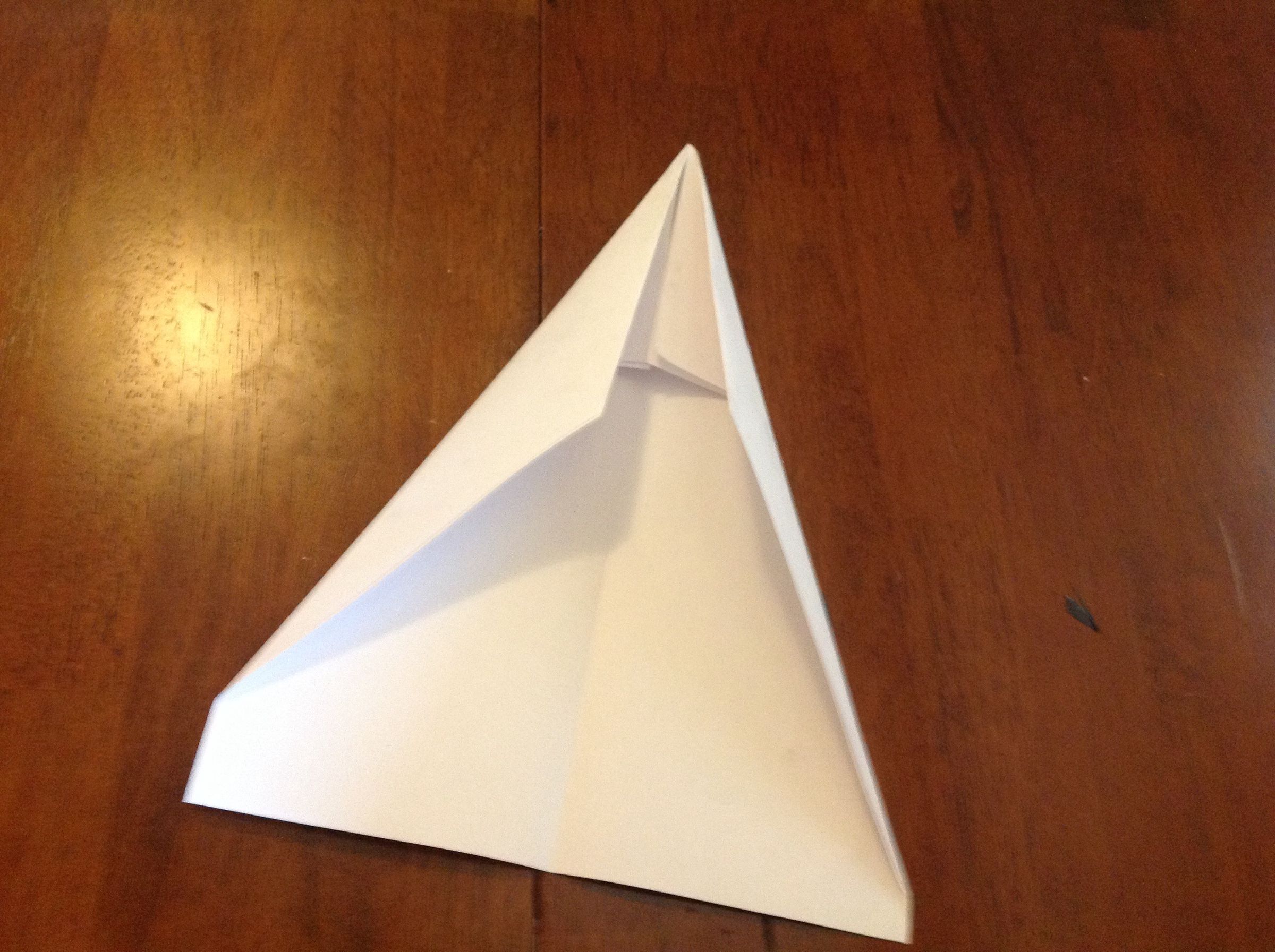 Sturdy Paper Airplane Tutorial : 11 Steps - Instructables
