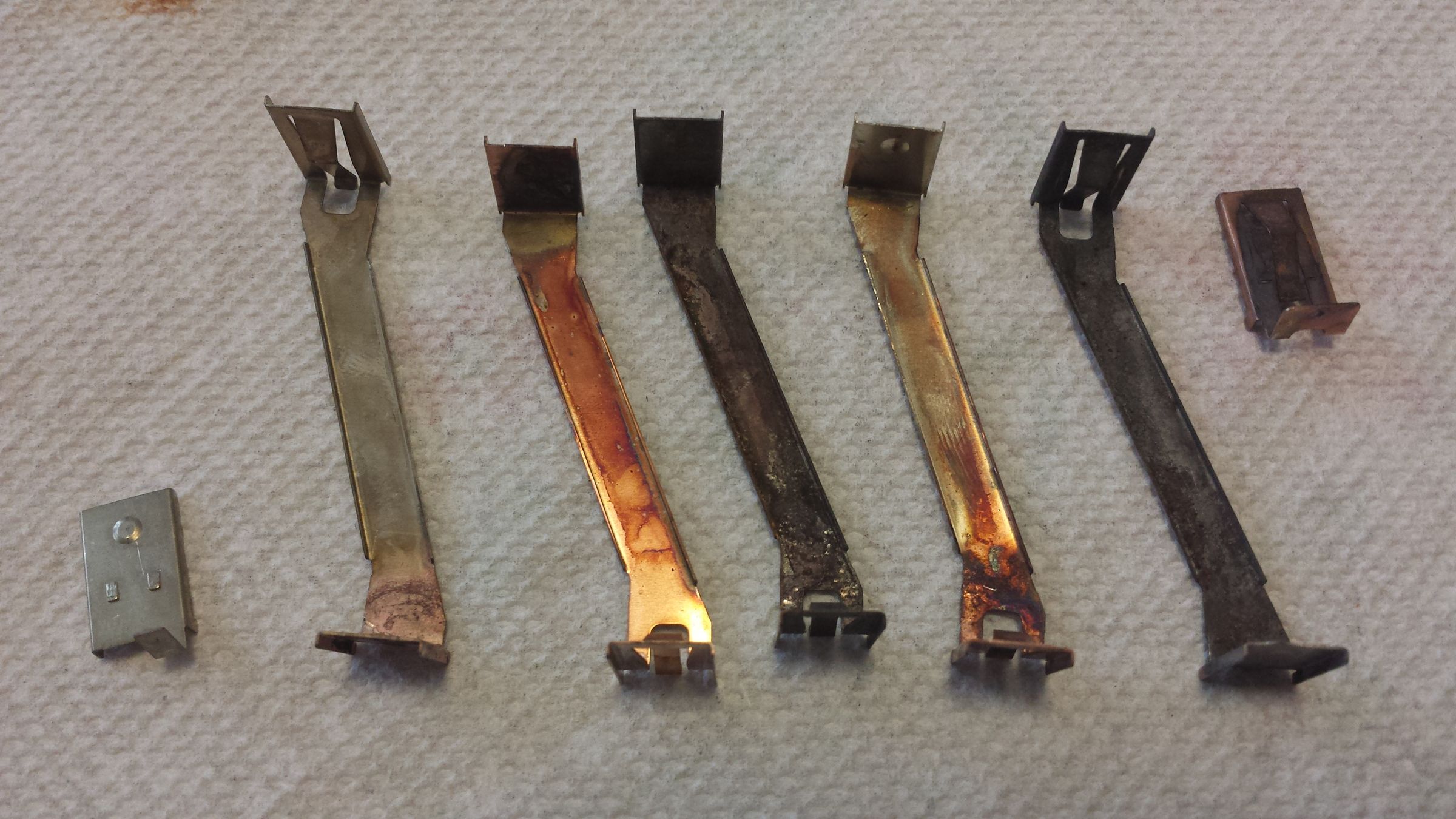 Restoring Corroded Battery Contacts : 7 Steps (with Pictures ...