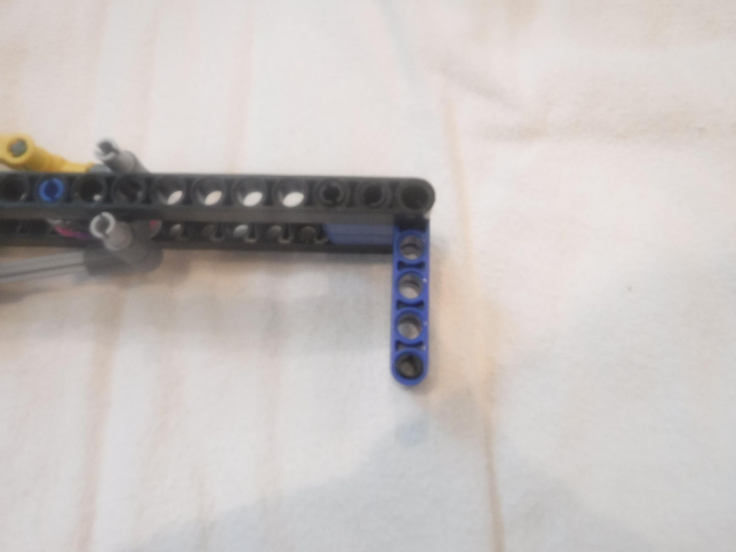 Lego Claw : 5 Steps - Instructables