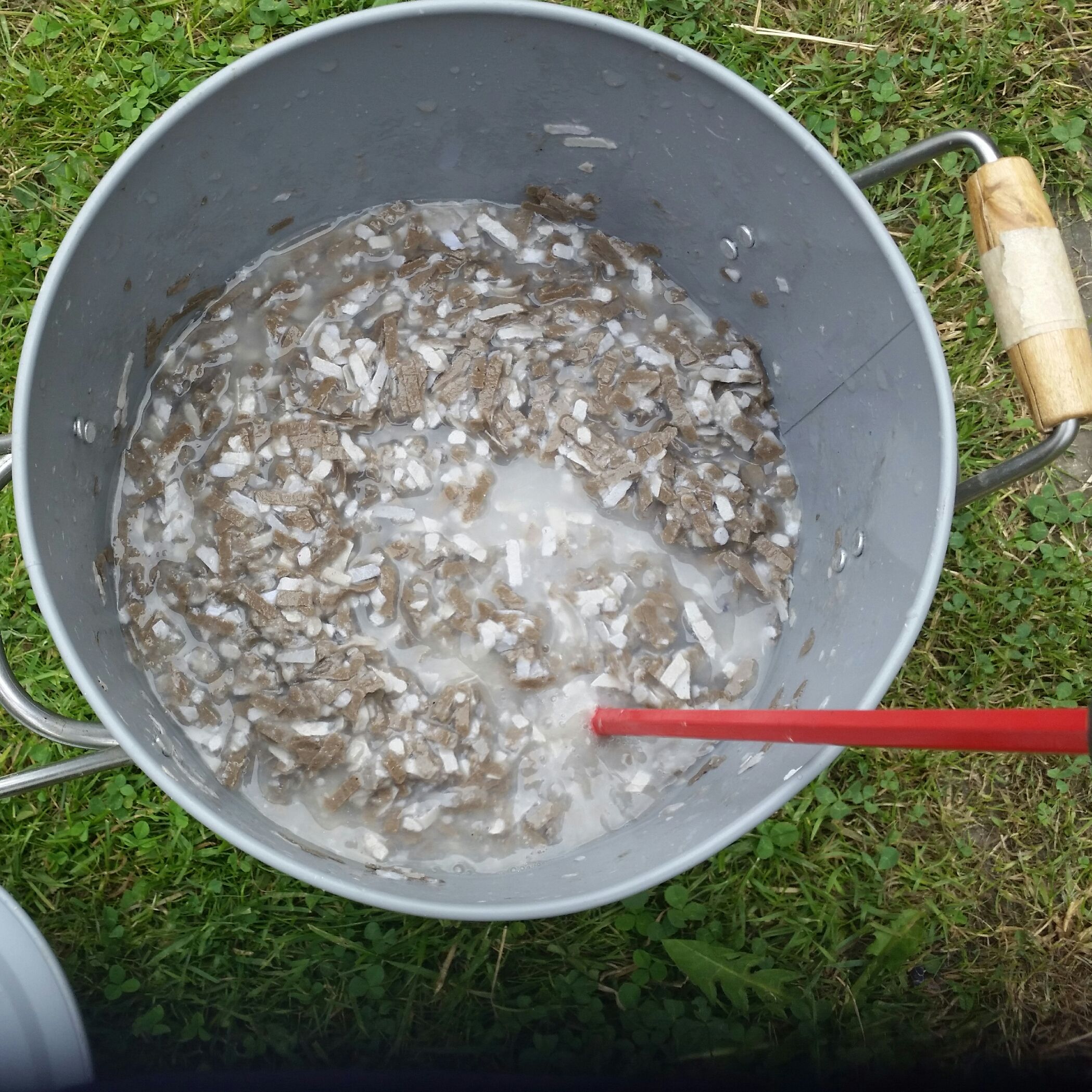 Recycle Cardboard Tubes for Fire Logs : 9 Steps (with Pictures ...