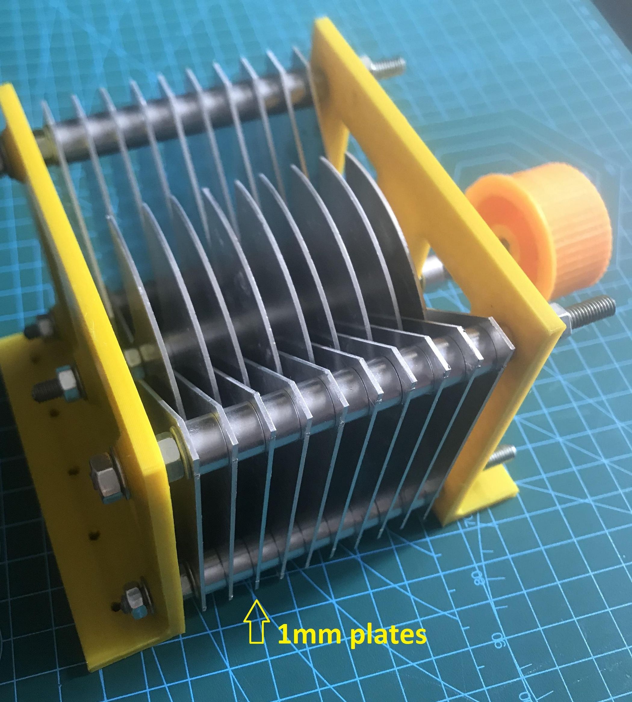 High Voltage Butterfly Capacitor for Loop Antennas - TA1LSX (with ...