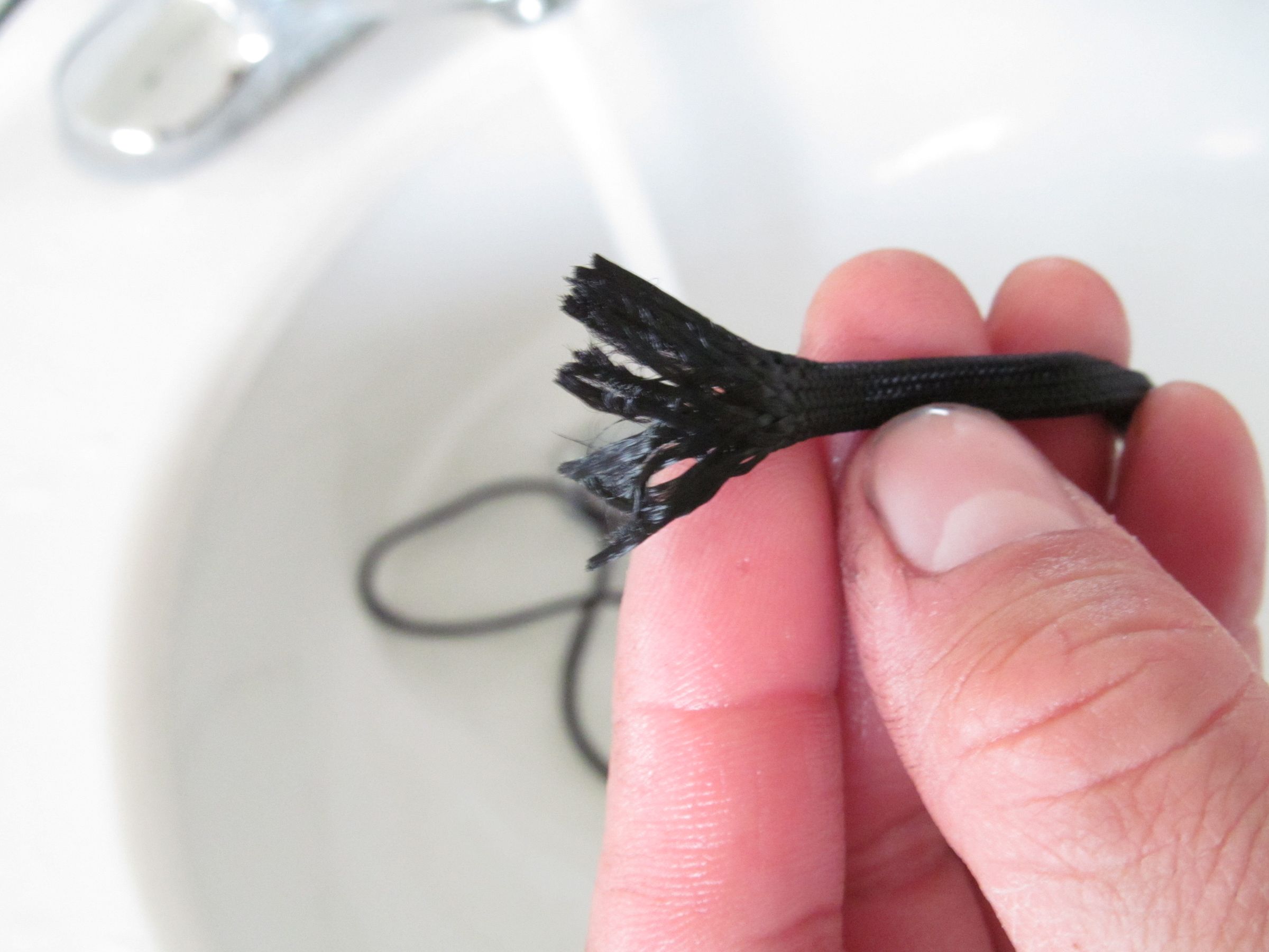 Paracord Shoe Laces : 5 Steps (with Pictures) - Instructables