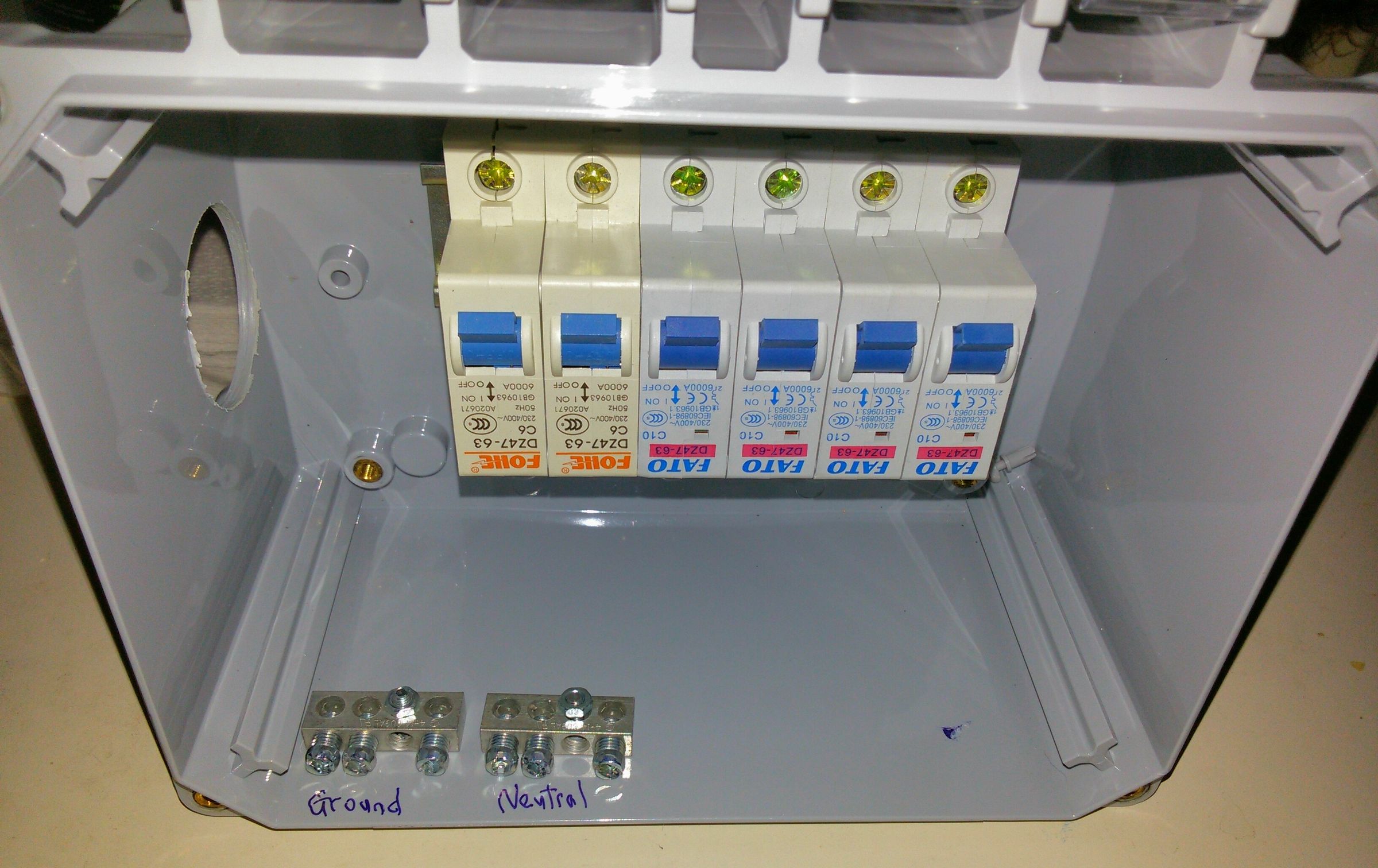 DIY Circuit Breaker Panelboard With Automatic Transfer Switch (ATS ...