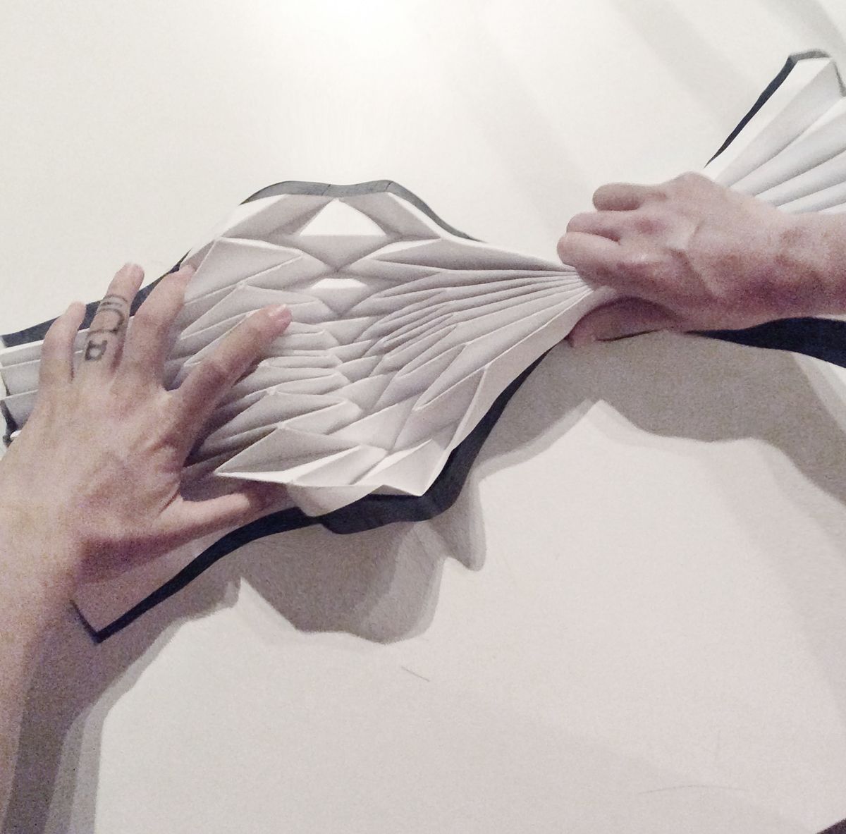 Paper Mold Origami Fabrics 3 - Complex : 9 Steps - Instructables