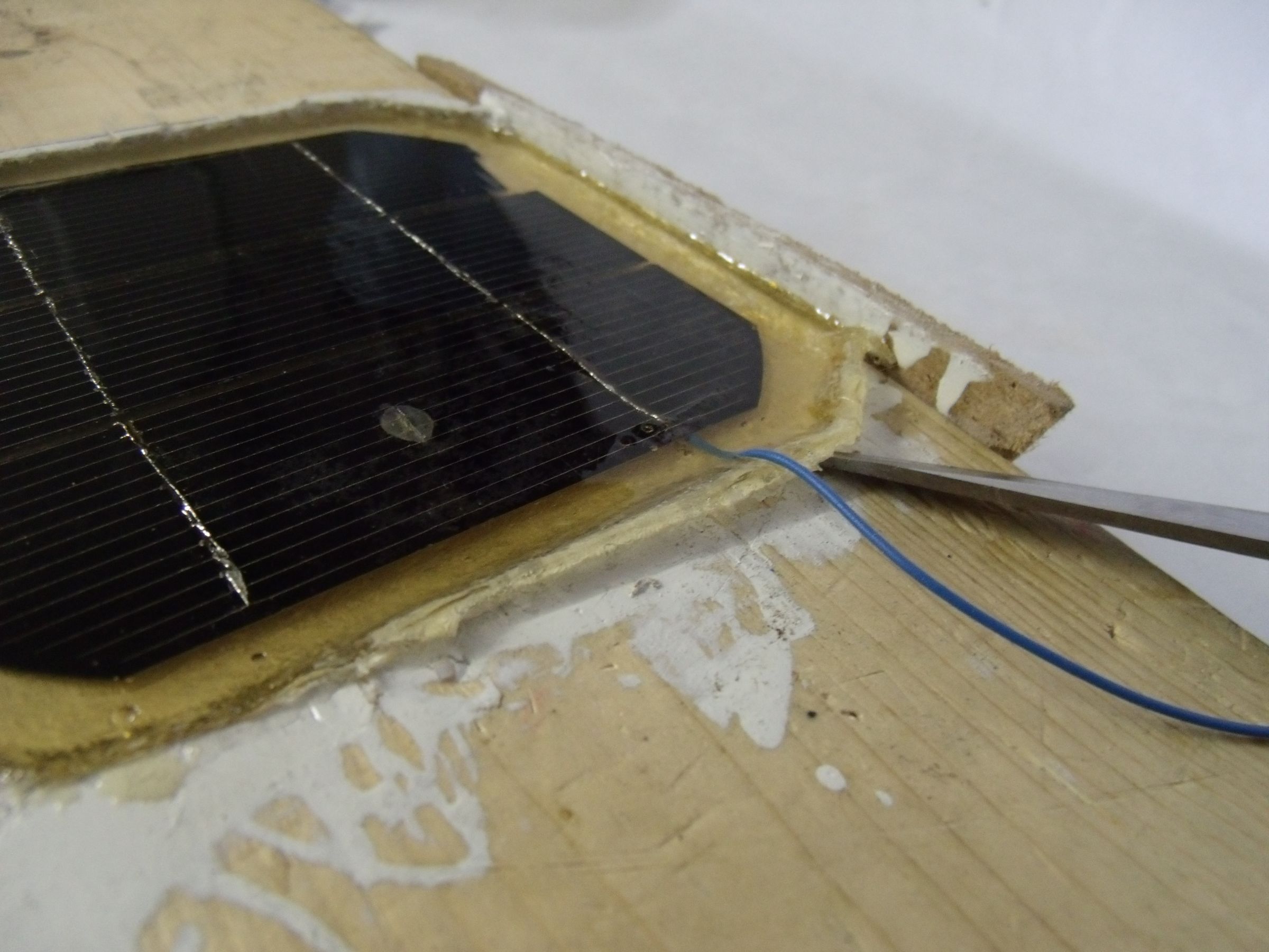 Make Custom Sized Solar Panels : 5 Steps (with Pictures) - Instructables