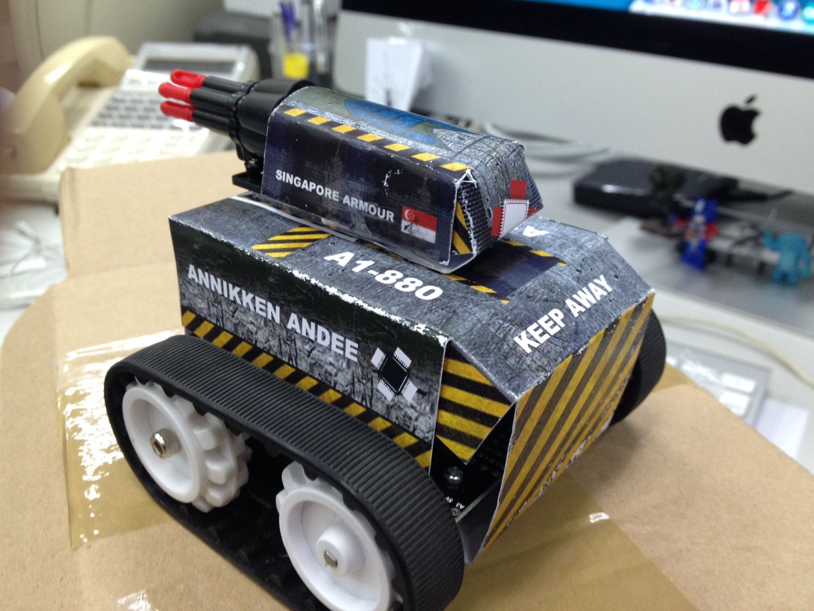 Smartphone Controlled Arduino Tank Using Annikken Andee : 6 Steps (with ...