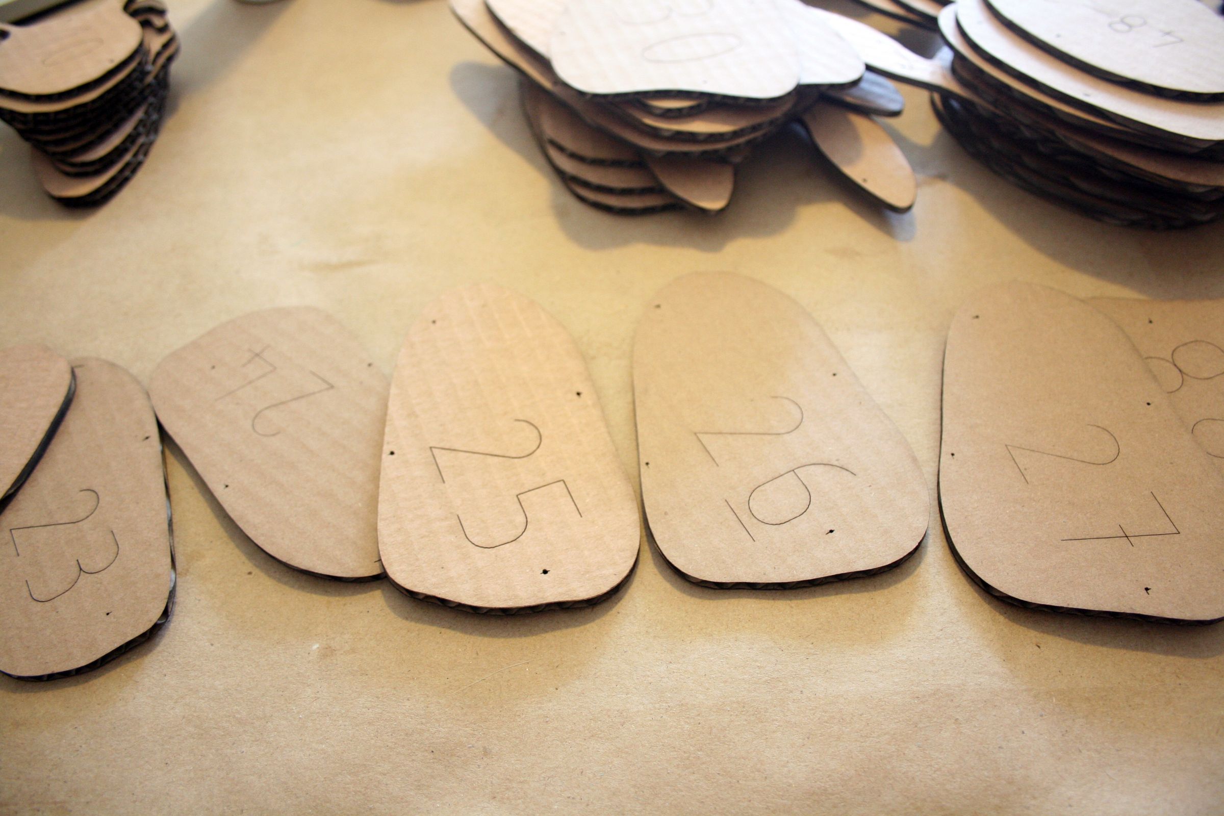 Life Size Cardboard Cat : 3 Steps (with Pictures) - Instructables