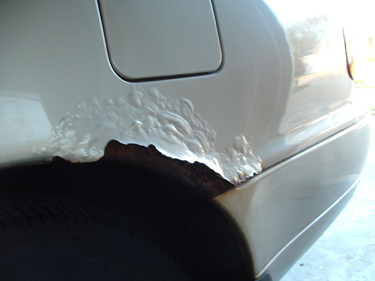 How to Fix Rust Around Your Wheel Wells : 8 Steps (with Pictures ...