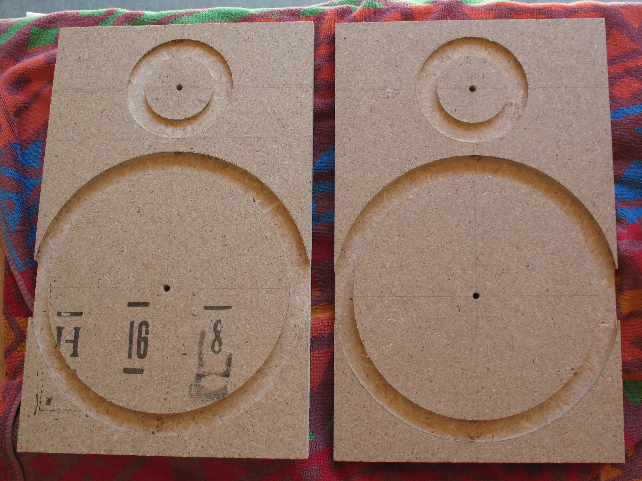 Build a Pair of Stereo Speakers : 13 Steps (with Pictures) - Instructables