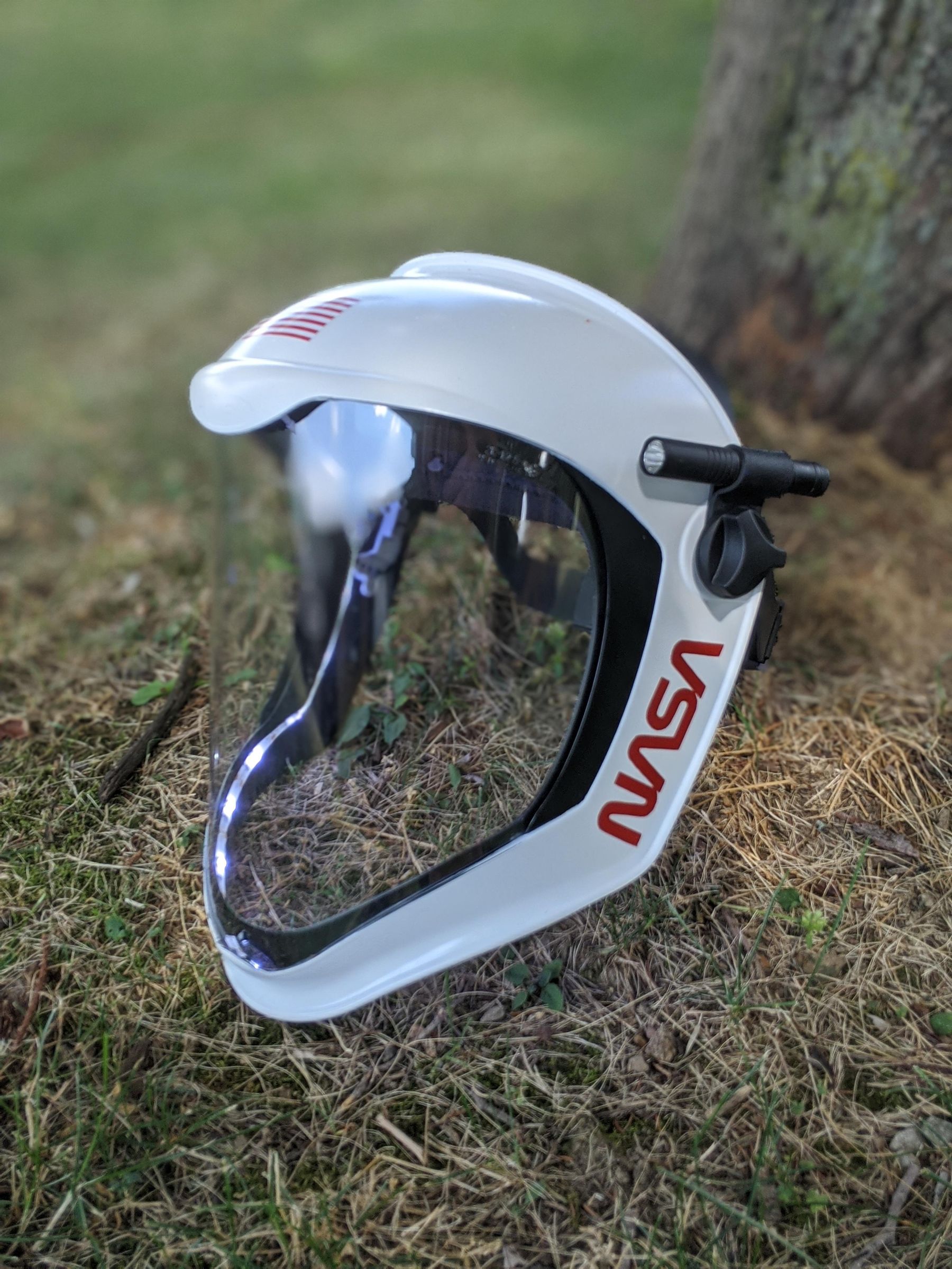 Face Shield Space Helmet : 6 Steps (with Pictures) - Instructables