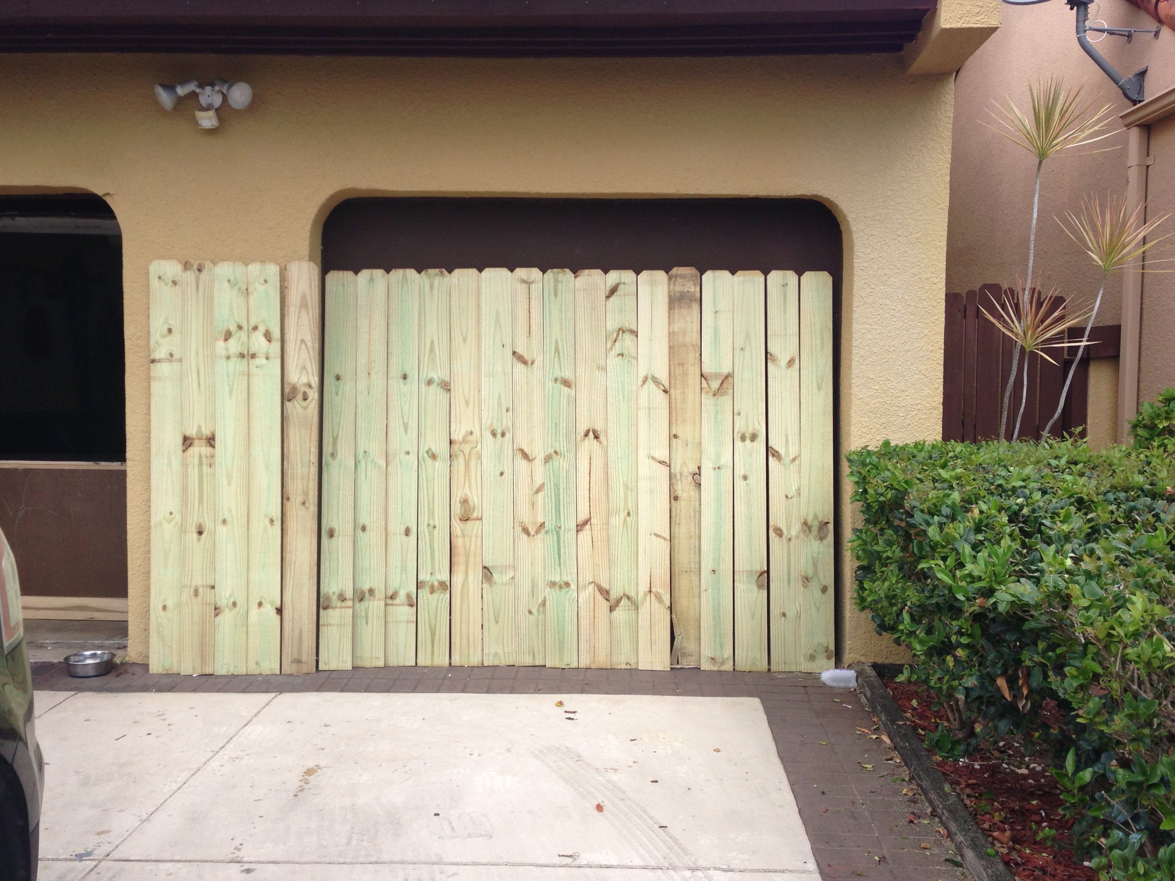 Vibrant Fence Project : 5 Steps (with Pictures) - Instructables