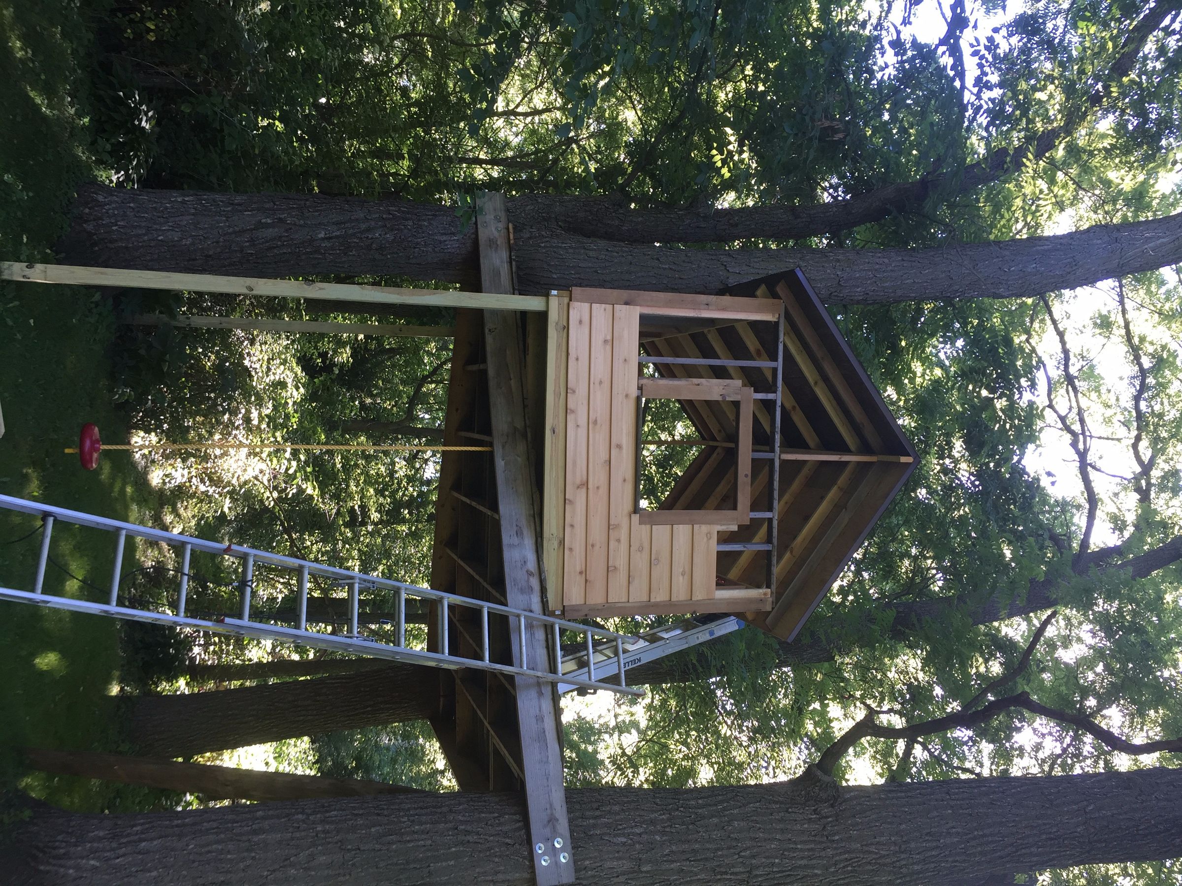 Our Reclaimed TreeHouse : 9 Steps (with Pictures) - Instructables