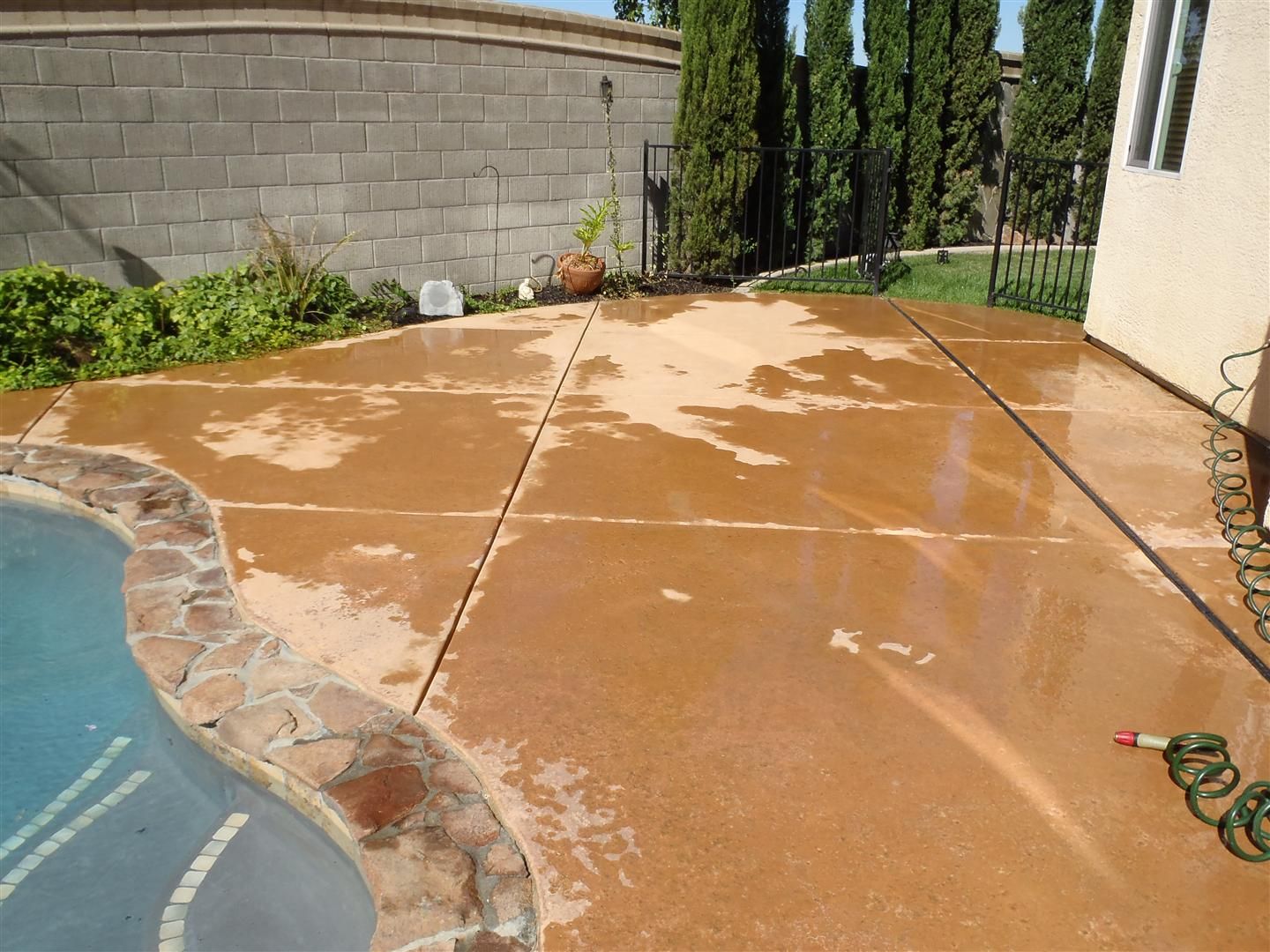 How to Apply Multi-color Concrete Stain : 8 Steps (with Pictures ...