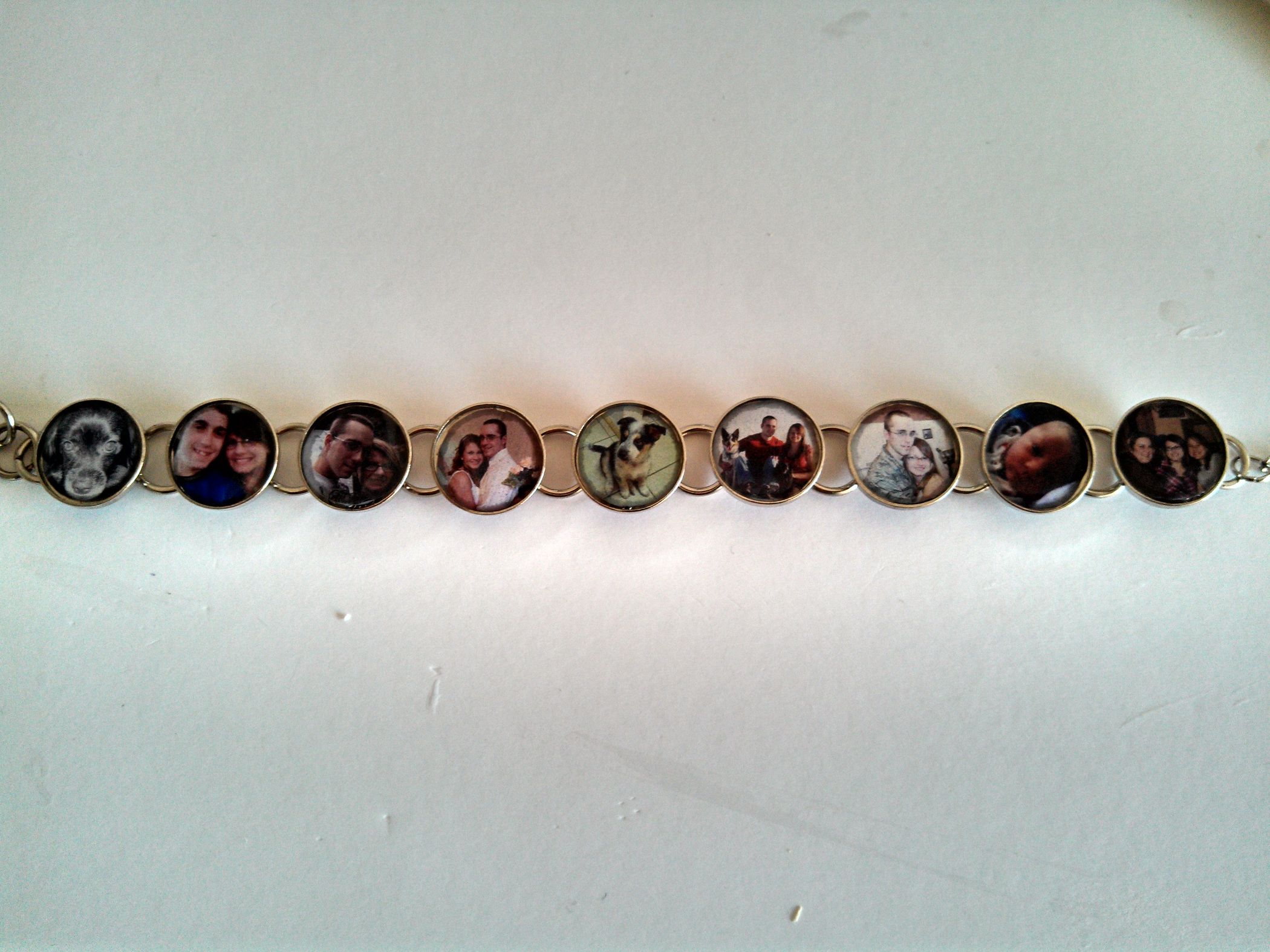 Photo Bracelet : 7 Steps - Instructables