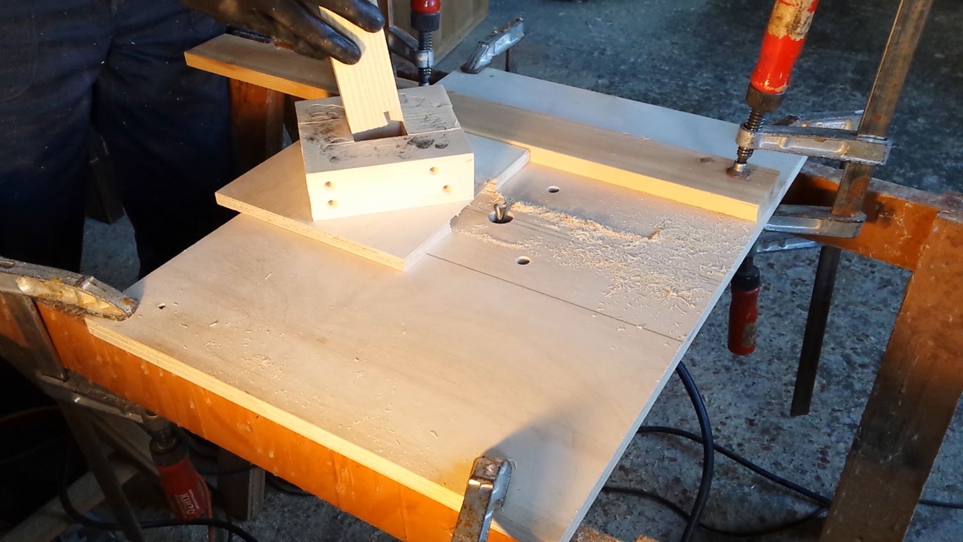 Impossible Dovetail Joint Puzzle : 5 Steps (with Pictures) - Instructables