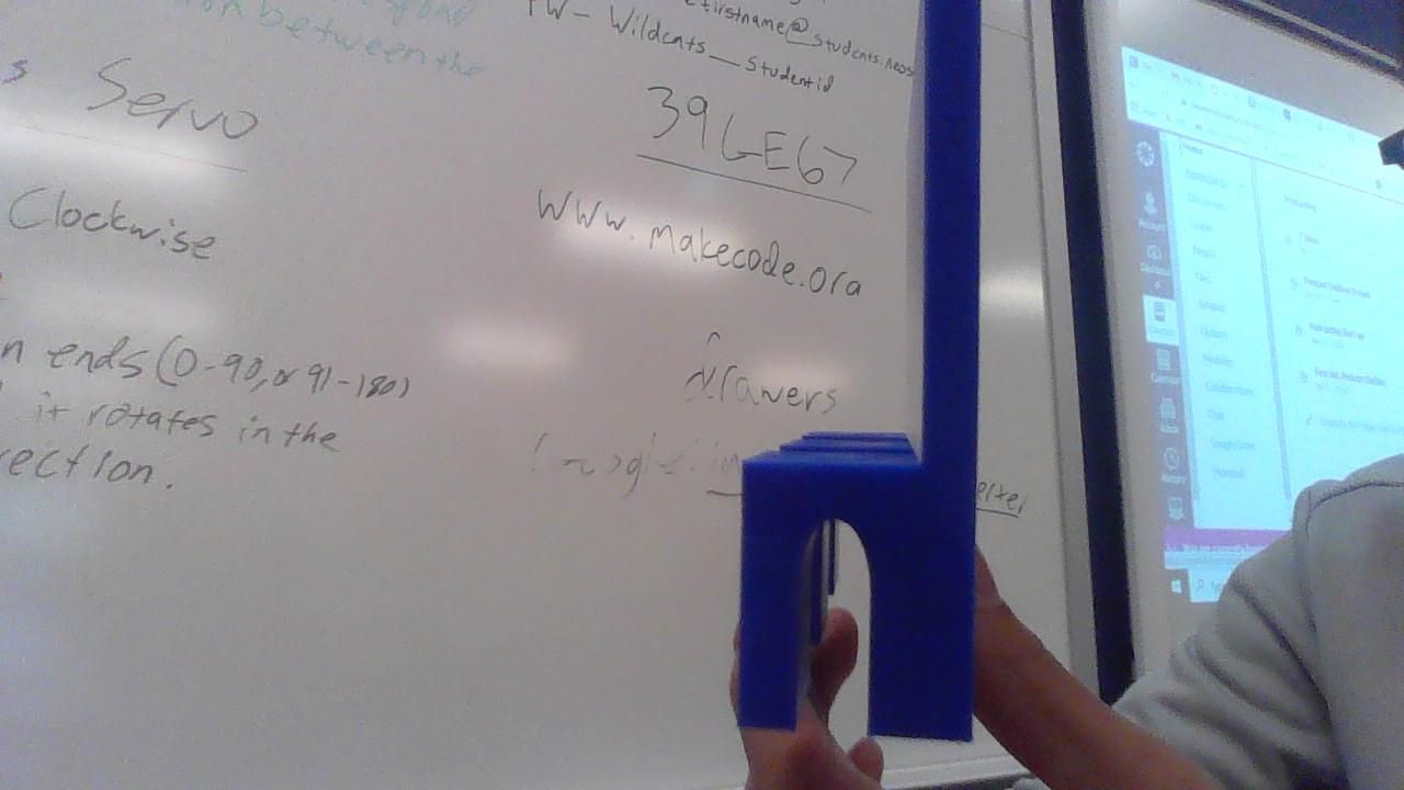 How to Design Your Own Back Board for a Trash Can : 7 Steps - Instructables