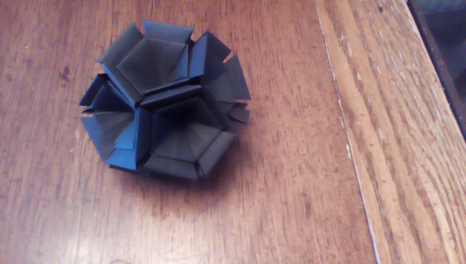 90 Module Origami Dodecahedron : 4 Steps - Instructables