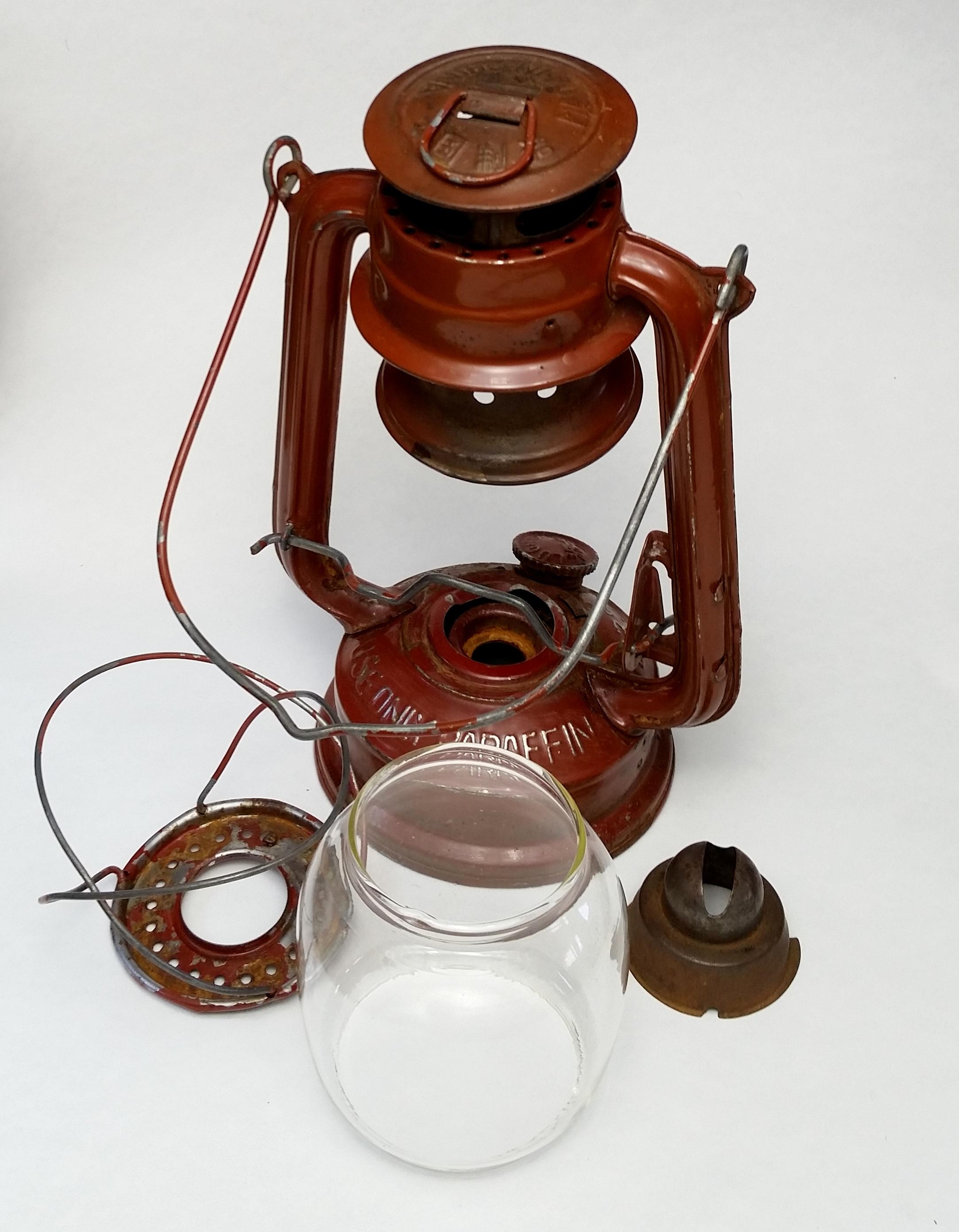 Turn an Old Lantern Into a LED Solar Lamp With Realistic Flame! : 9 Steps (with Pictures ...