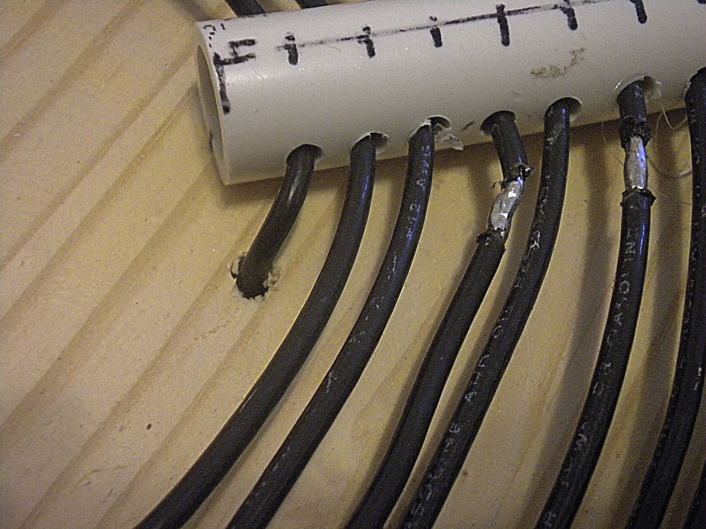 How to Build a Spark Gap Tesla Coil (SGTC) : 10 Steps (with Pictures ...