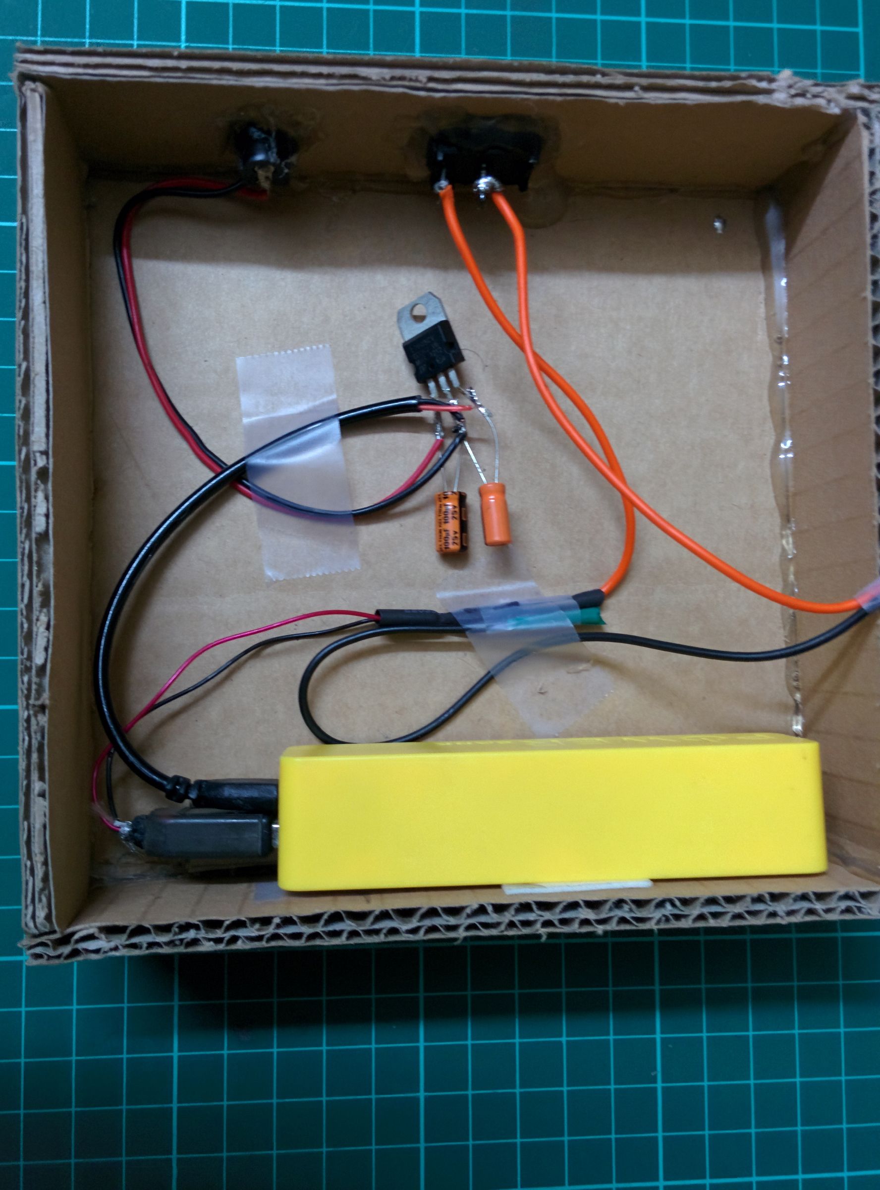 CARDBOARD SOLAR LAMP : 8 Steps (with Pictures) - Instructables