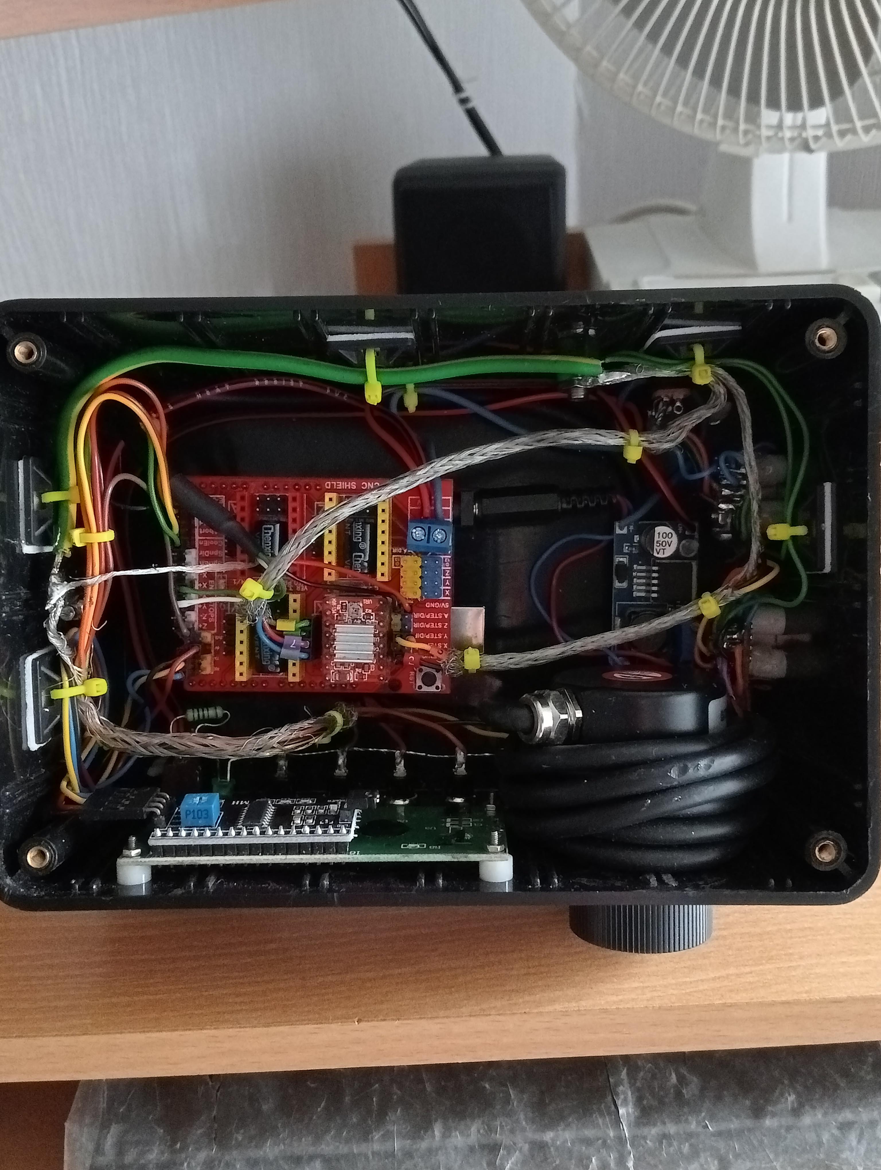 Controller for 3 Magnetic Loop Antennas With Endstop Switch : 19 Steps ...