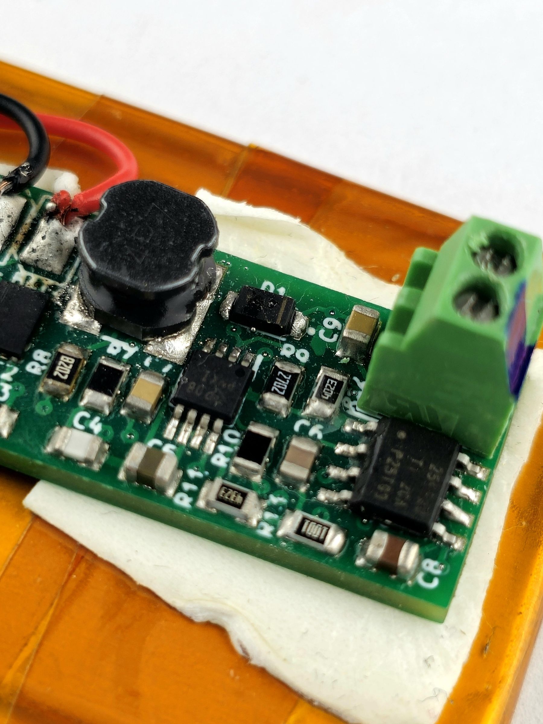 Solar Chager PowerBank - Charge Your Electronics With the Sun : 5 Steps ...