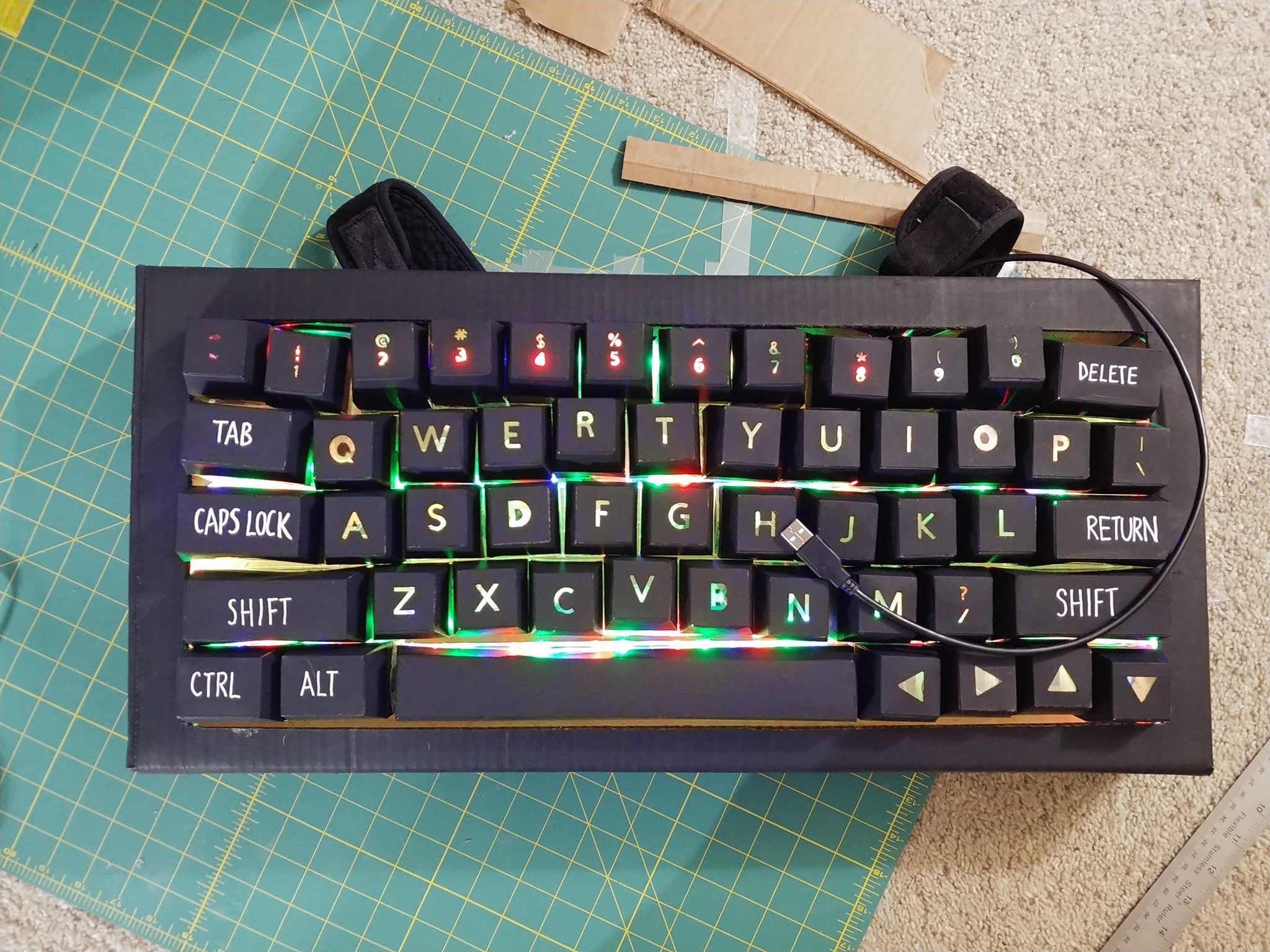LED Keyboard Costume/Prop : 8 Steps - Instructables