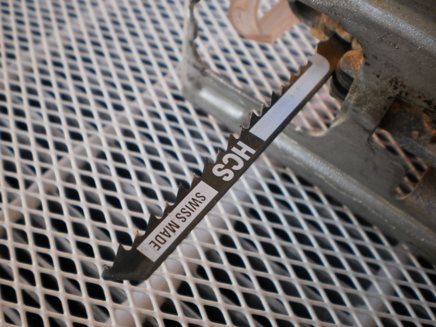 Cutting Half Vertically a PVC Drum (fast Method). - Instructables