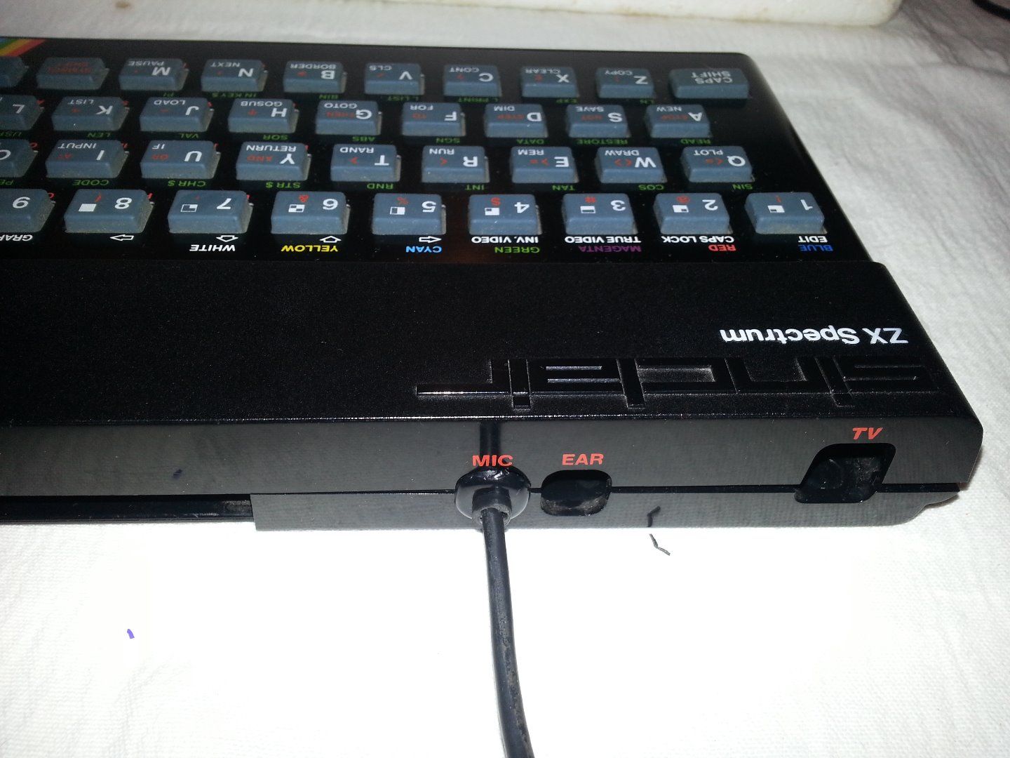 ZX Spectrum Wired USB Keyboard Part 1 : 6 Steps - Instructables