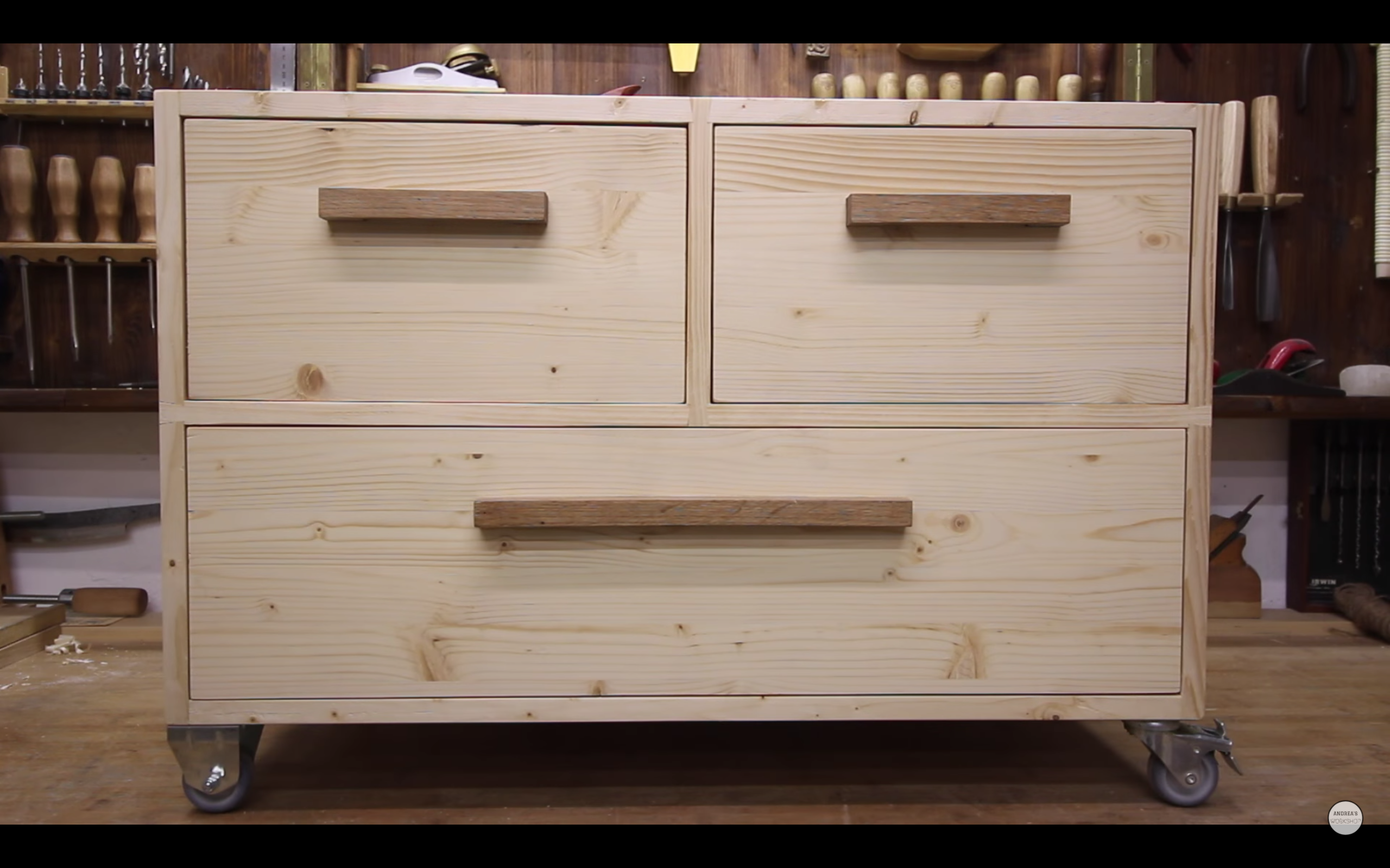 Rolling Storage Cabinet : 6 Steps (with Pictures) - Instructables