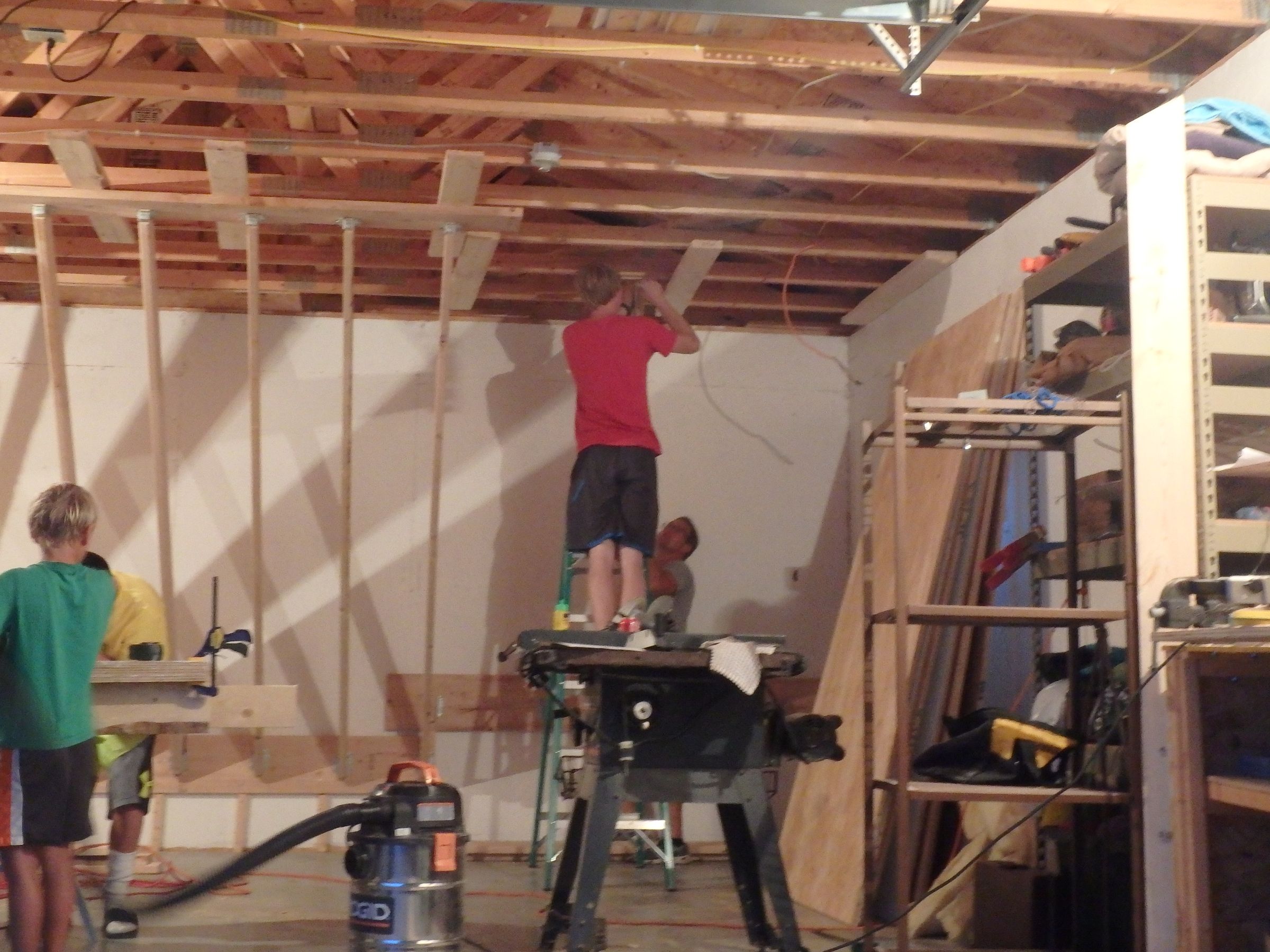 Home Bouldering Wall (Woody) : 11 Steps (with Pictures) - Instructables