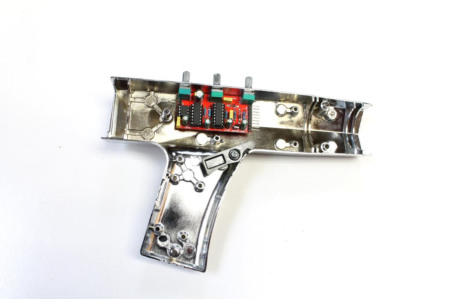 Build a Ray Gun With Sound Effects : 14 Steps (with Pictures ...