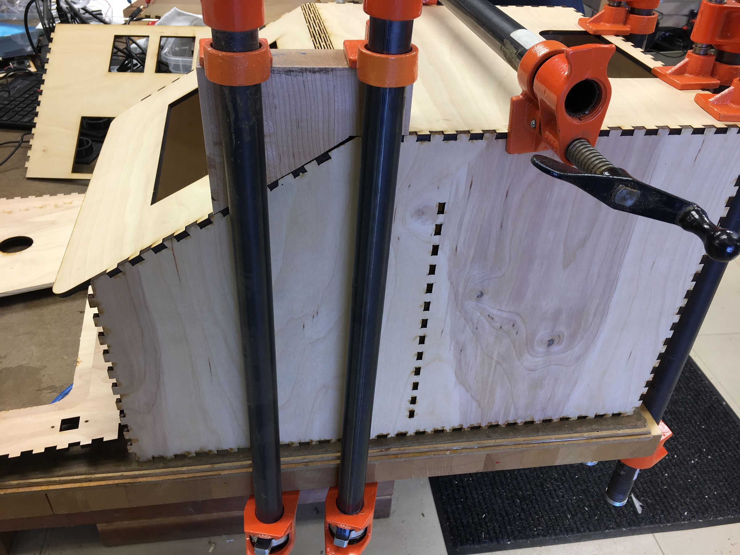 Chocolate Slot Machine : 8 Steps (with Pictures) - Instructables