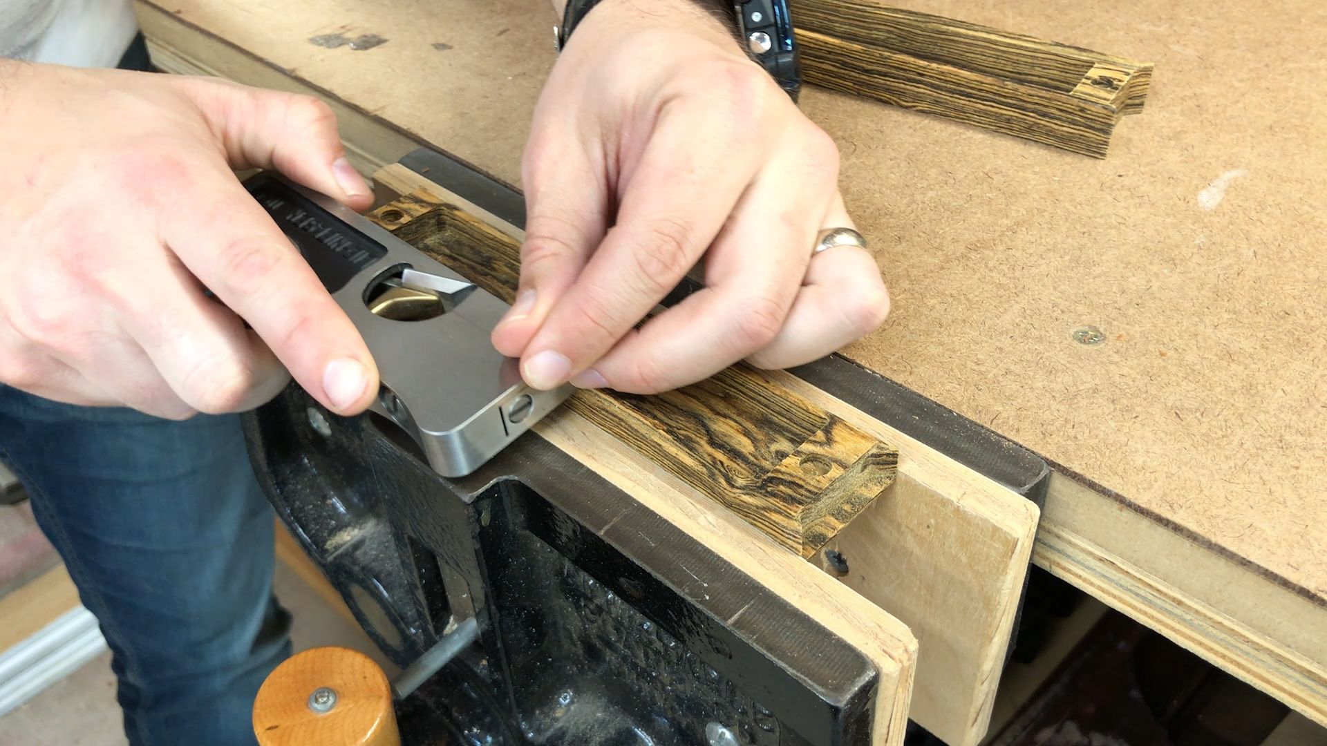 How to Make a Dice Box (with Secret Puzzle Lock!) : 10 Steps (with ...