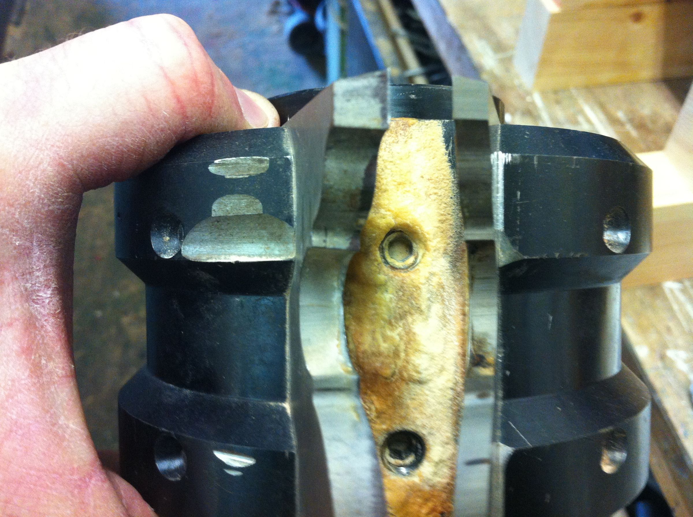 Clean Resin From Woodworking Routers & Tools in an Ultrasonic Cleaner ...